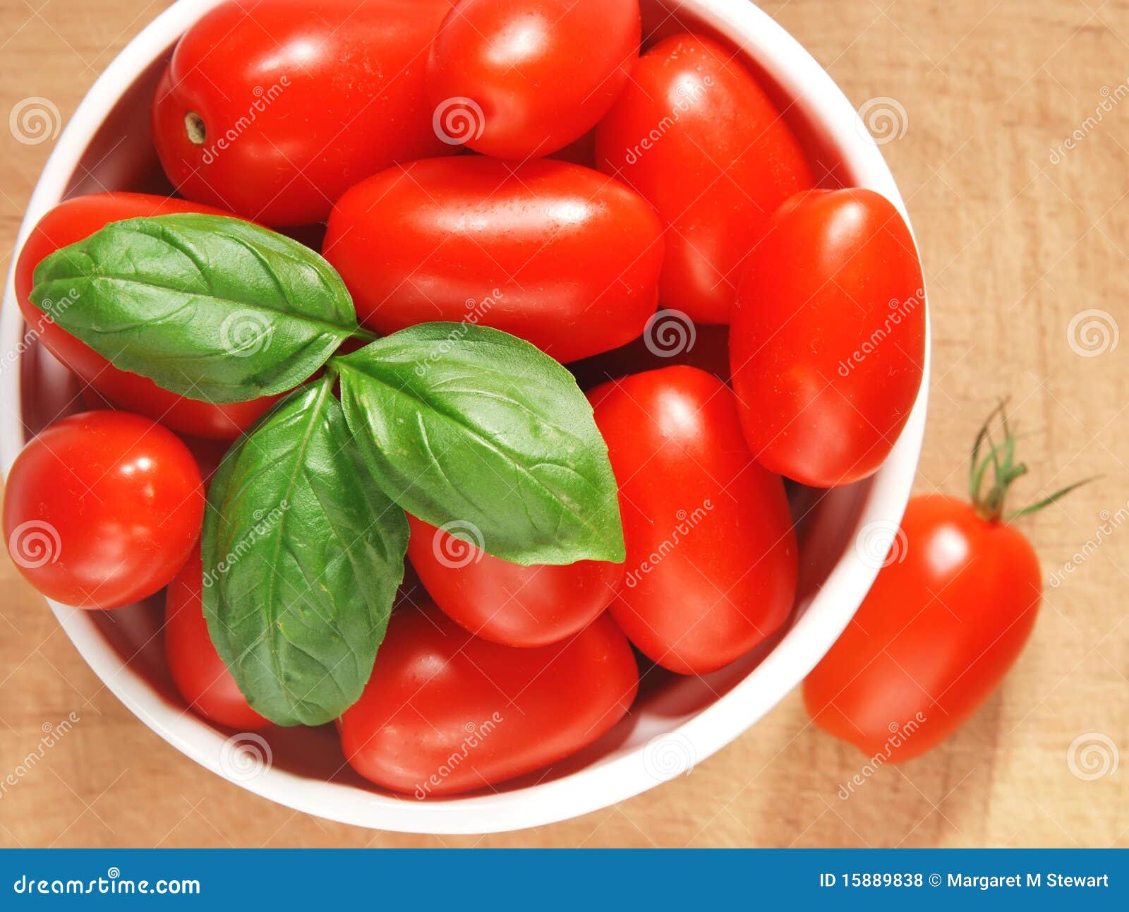Grape tomatoes stock photo. Image of homegrown, grape - 15889838