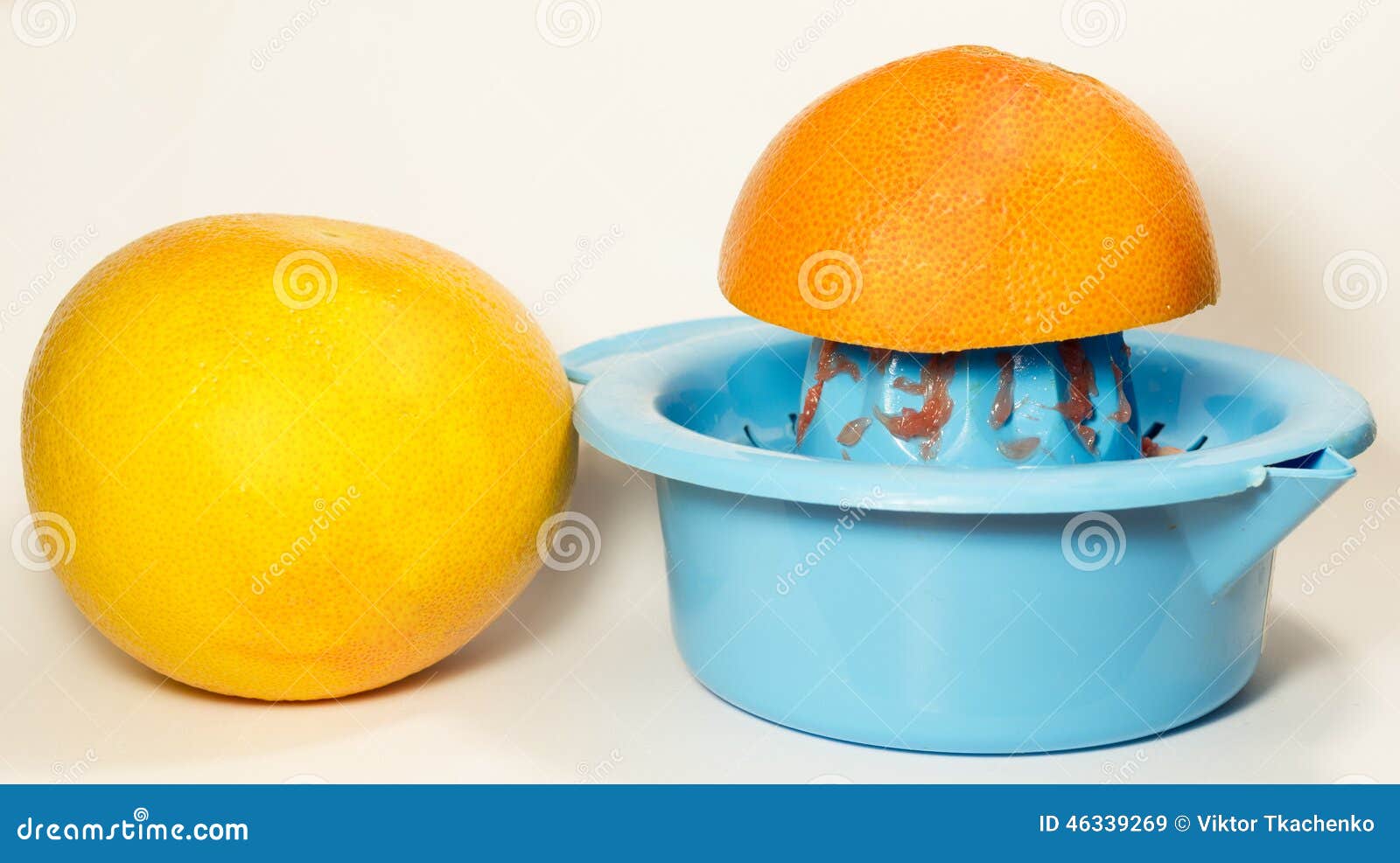 Grapefruit Juice Squeezing Process with Squeezer Stock Image - Image of ...