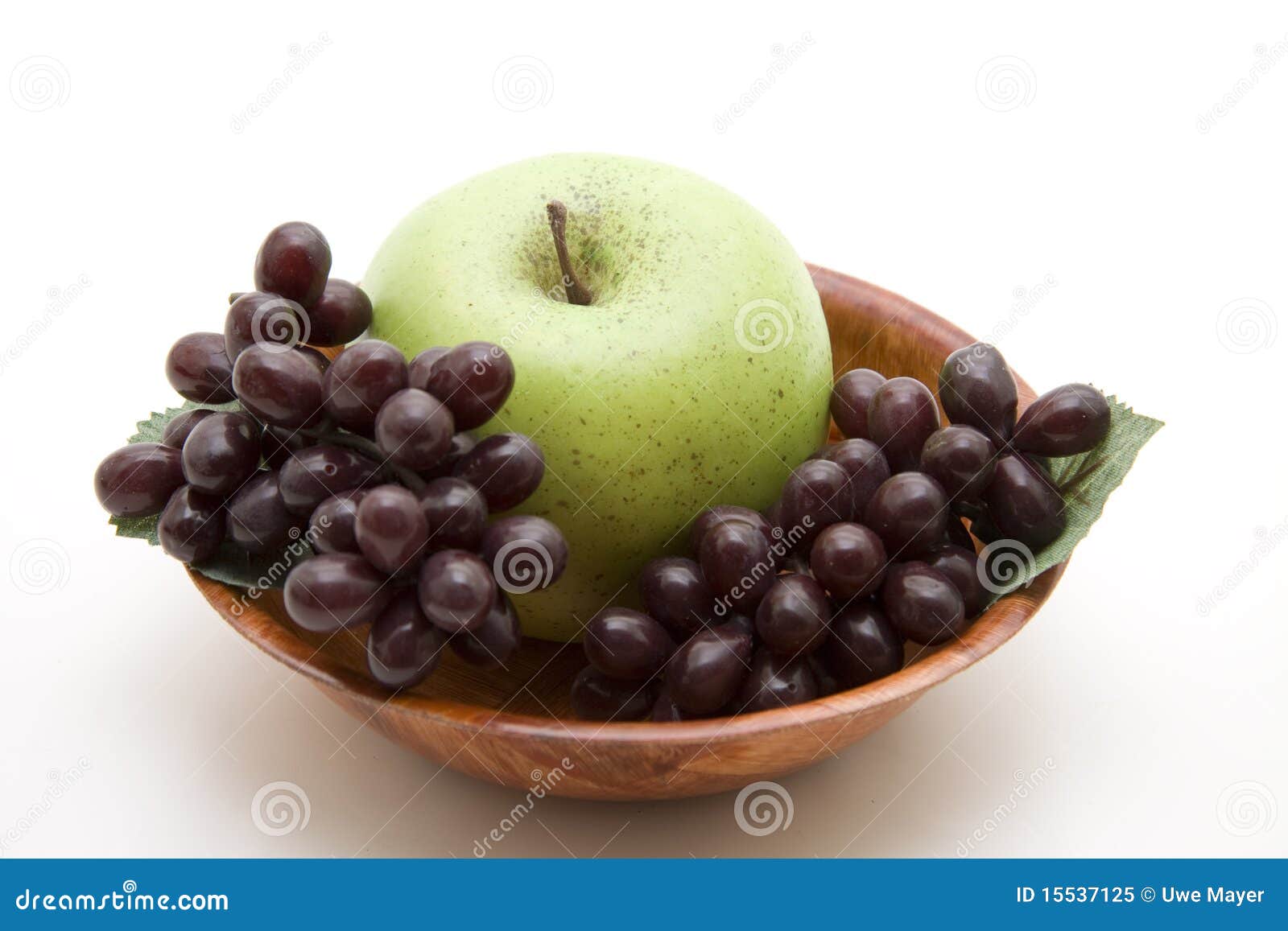 Grapes and apple stock image. Image of wine, grapes, isolated - 15537125