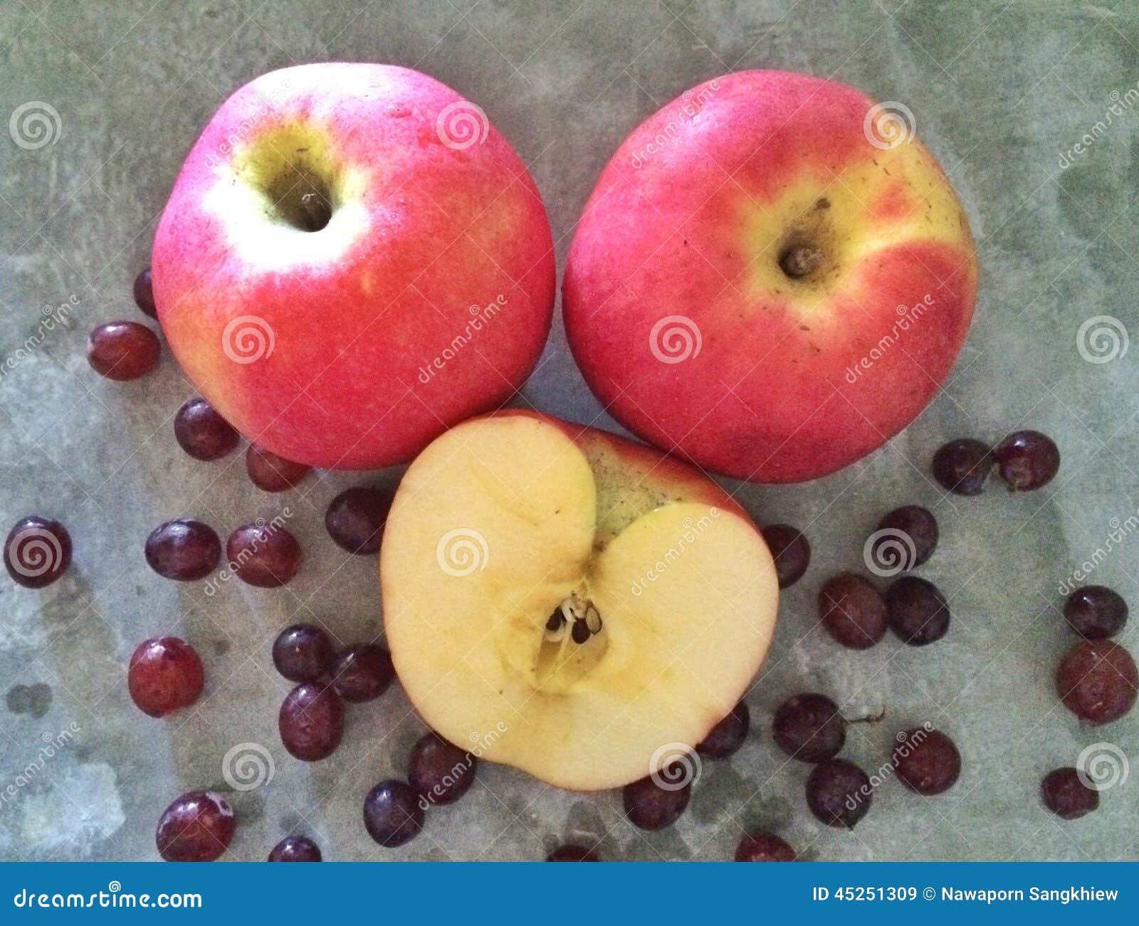 Grapes and Apples stock image. Image of healthy, grapes - 45251309