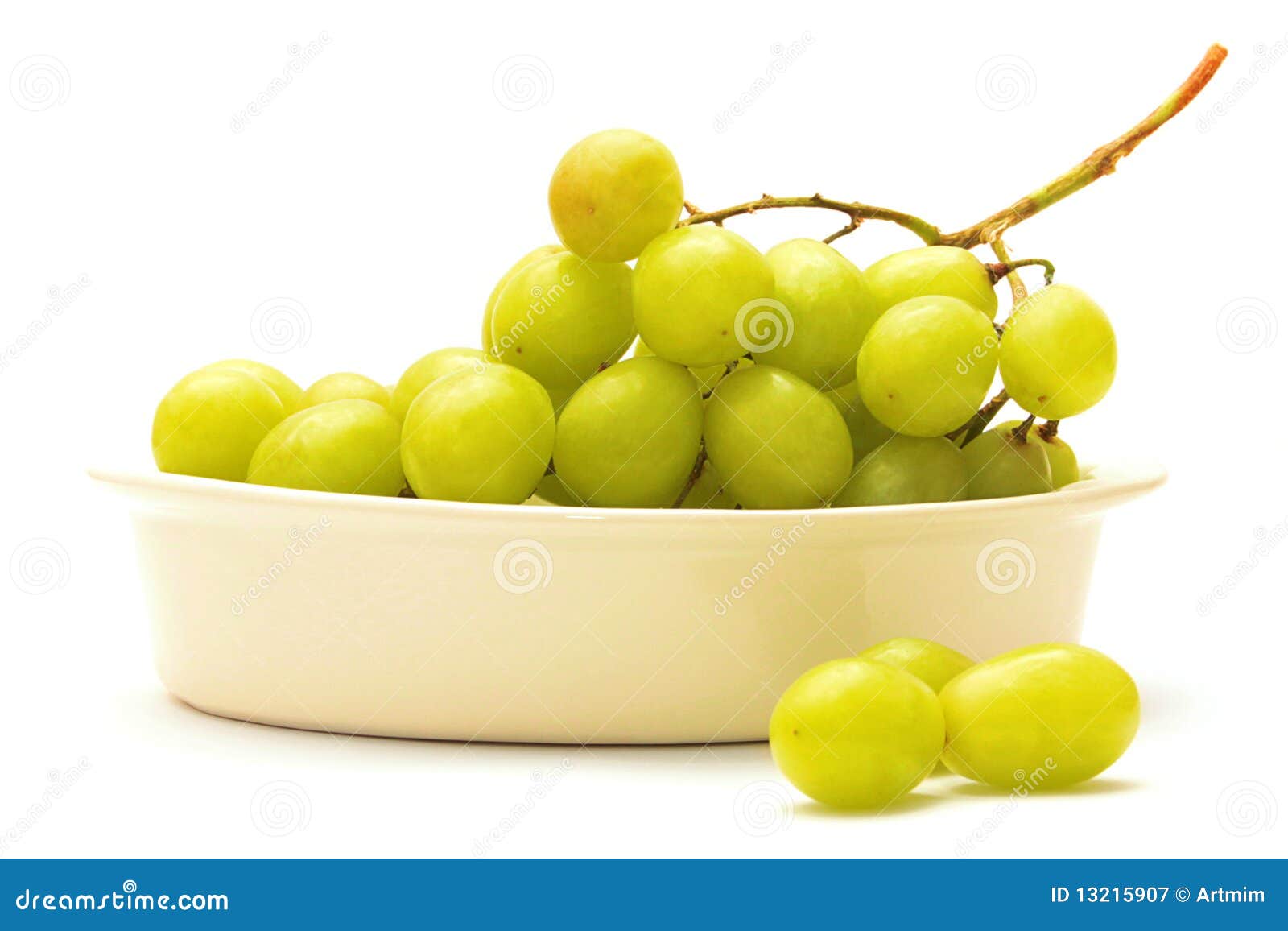 Grapes in Bowl Isolated on White Stock Image - Image of grape, organic ...