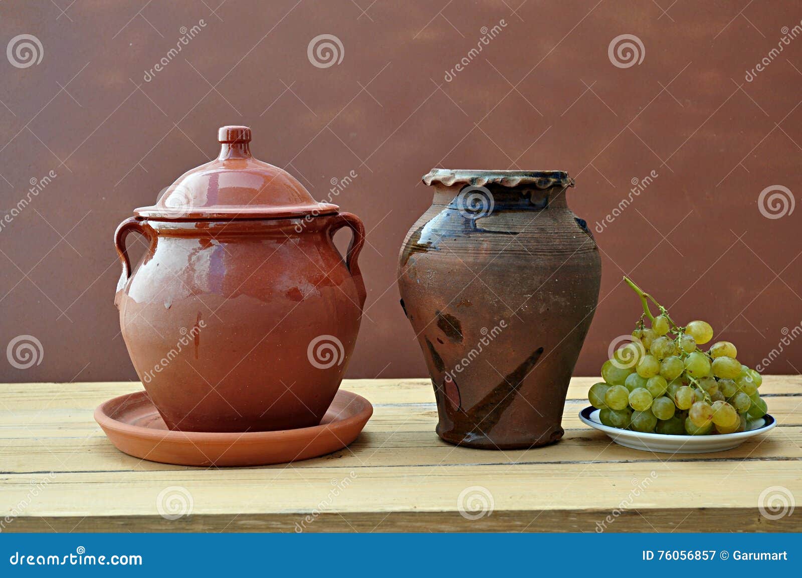 Grapes and clay pots stock image. Image of space, homemade - 76056857