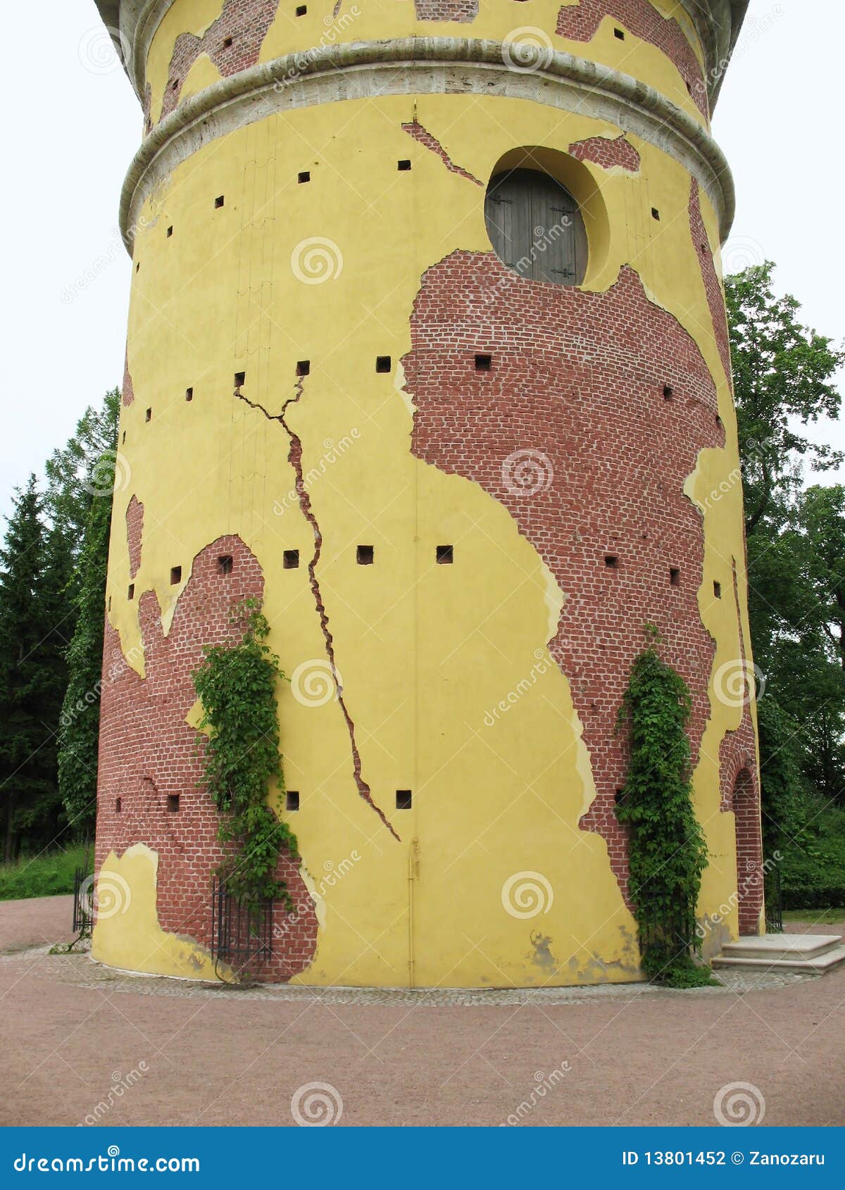 Grapes on the Wall of the Tower of Ruin. Pushkin Stock Photo - Image of ...