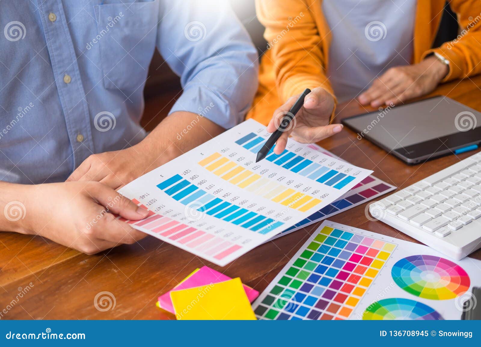 Graphic Design Partners Working Together Renovation and Technology ...