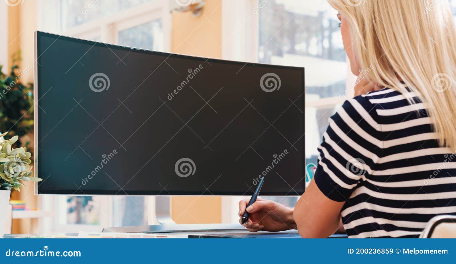 Graphic Designer Using Her Pen Tablet Stock Image - Image of drawing ...