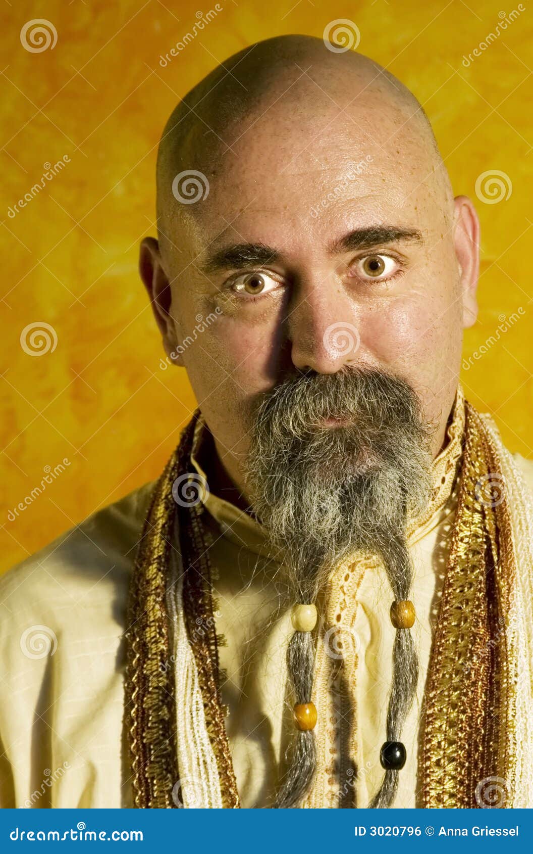 Grappige Goeroe stock foto. Image of voeten, meditatie - 3020796