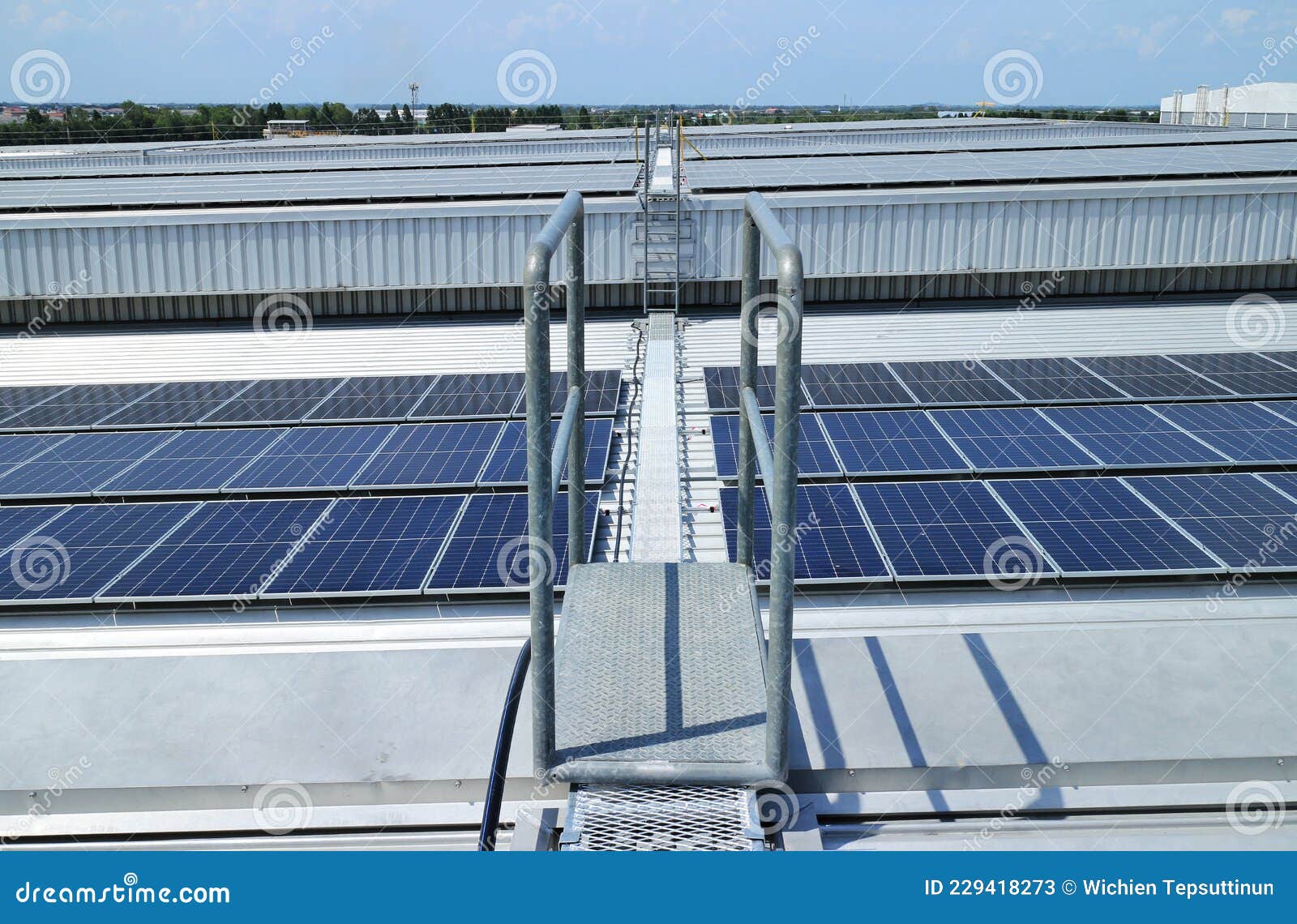 Grating Walkway on Multi-level Roof for Solar PV Rooftop System Stock ...