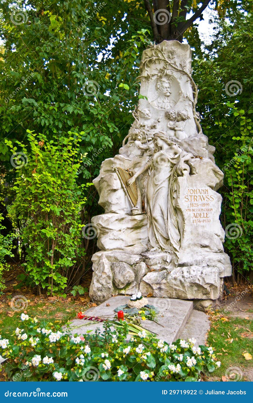 Grave of Johann Strauss stock photo. Image of grave, central - 29719922