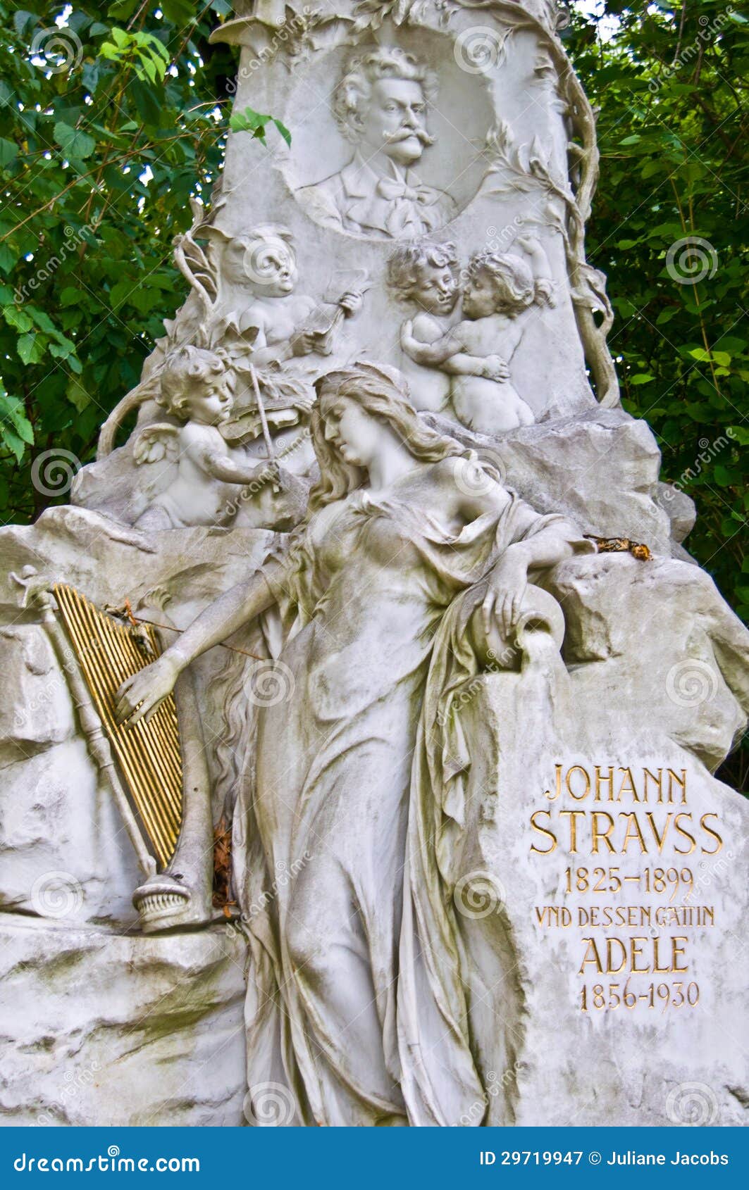 Grave of Johann Strauss stock image. Image of place, music - 29719947