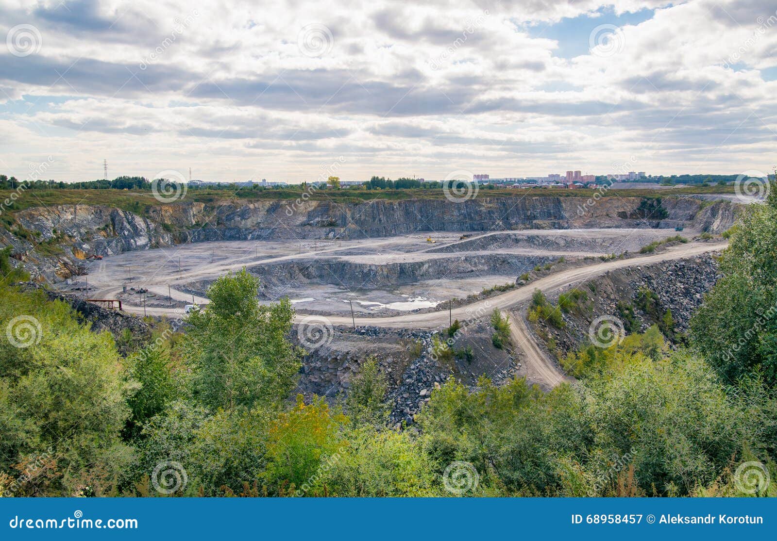 By Gravel Extraction Quarry Stock Image - Image of digging, machinery ...