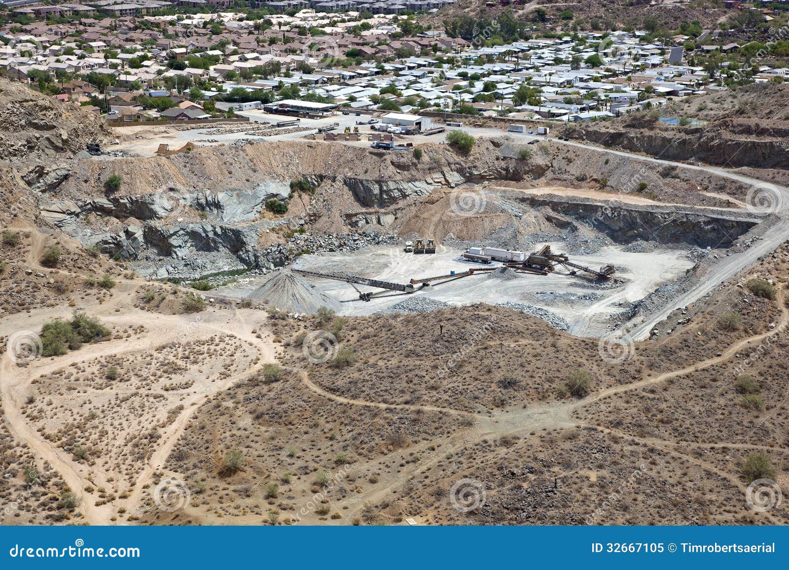 Gravel Pit stock image. Image of desert, industrial, minerals - 32667105