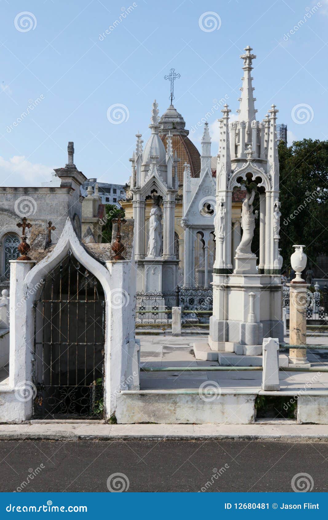 Graven De Begraafplaats Bij Van Columbus (Colón), Havana, Cuba Stock ...