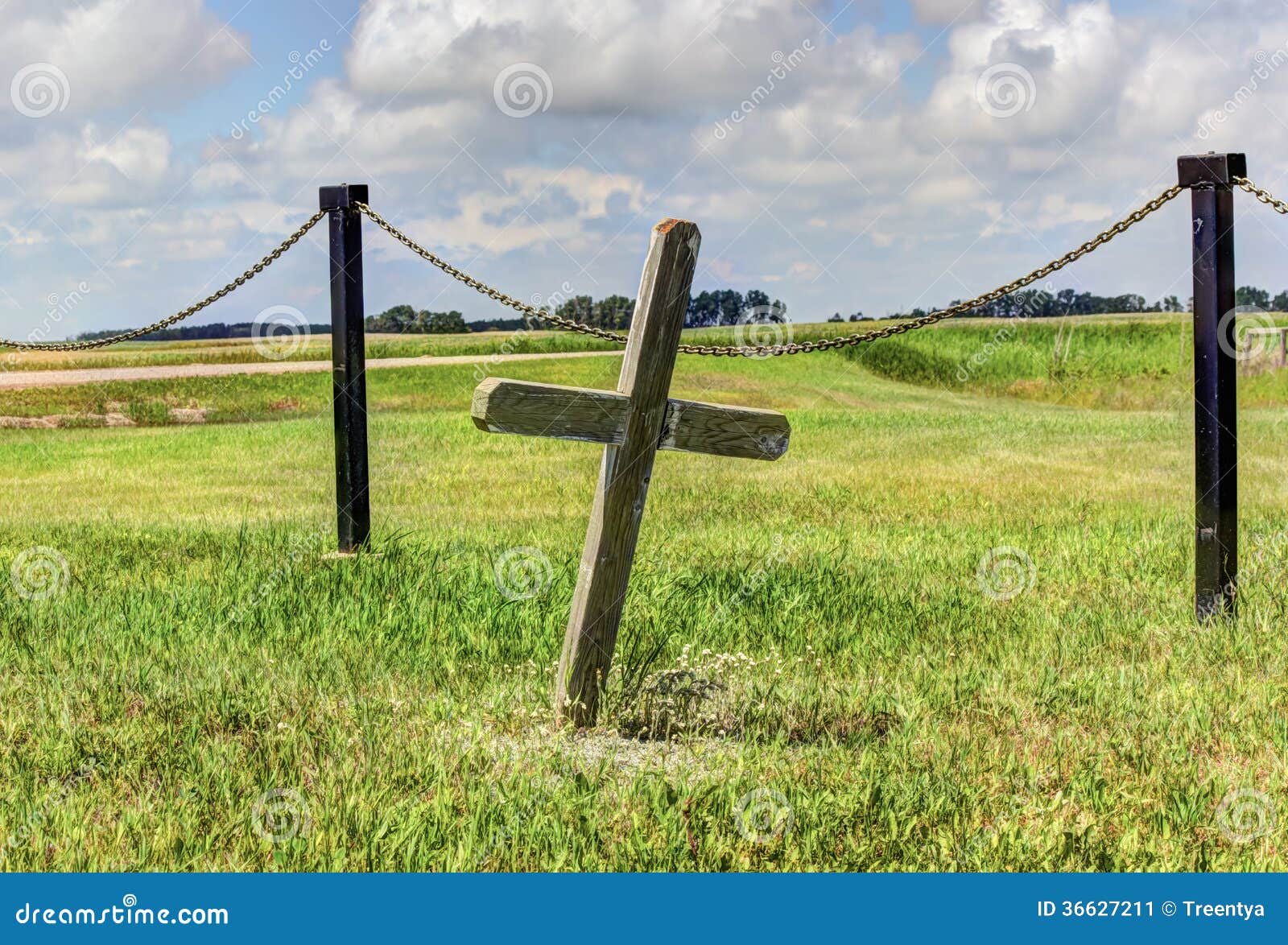 Graveyard cross stock image. Image of green, burial, symbol - 36627211