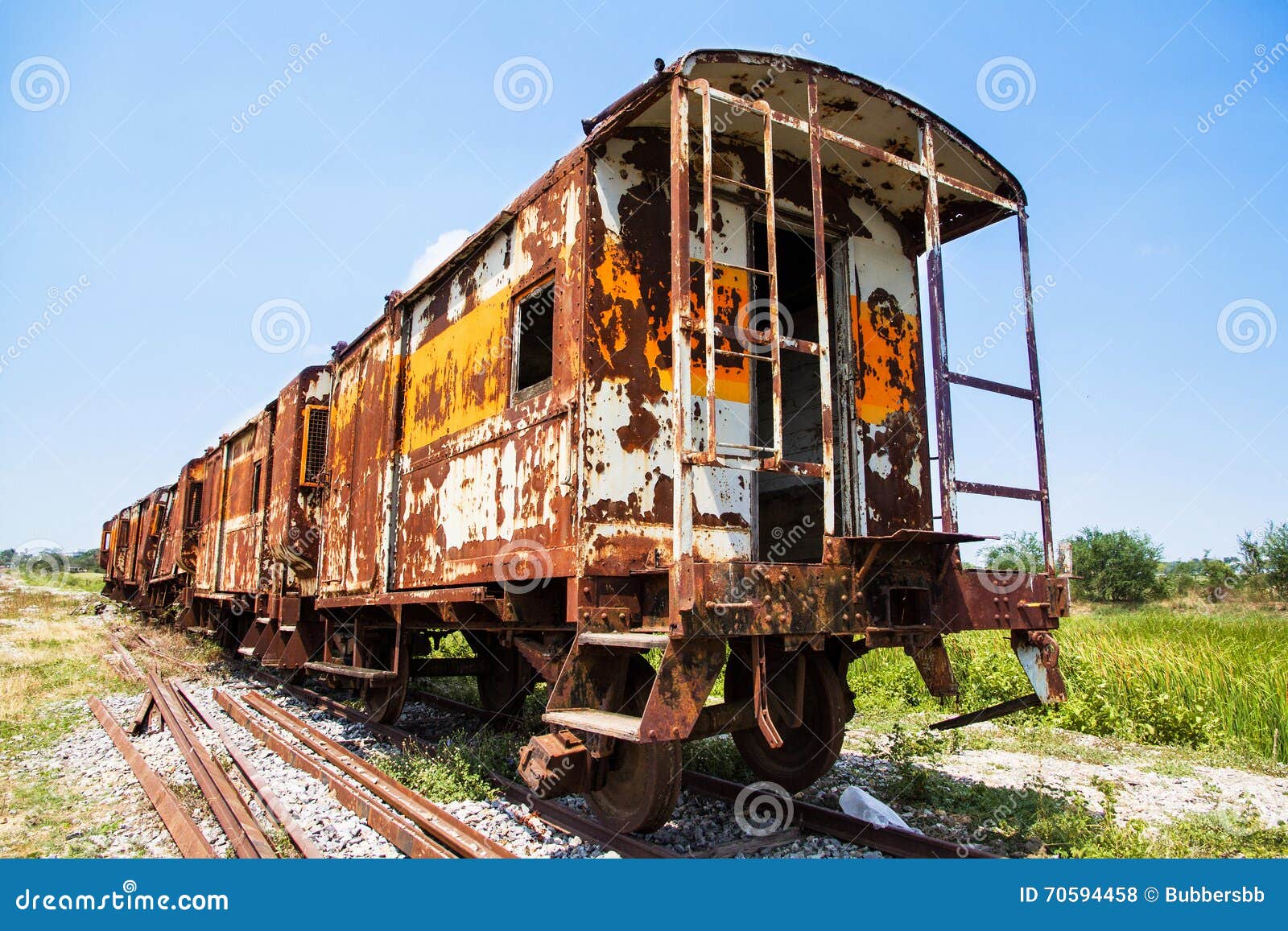Graveyard of Rusty Old Diesel Train Stock Photo - Image of rusty ...