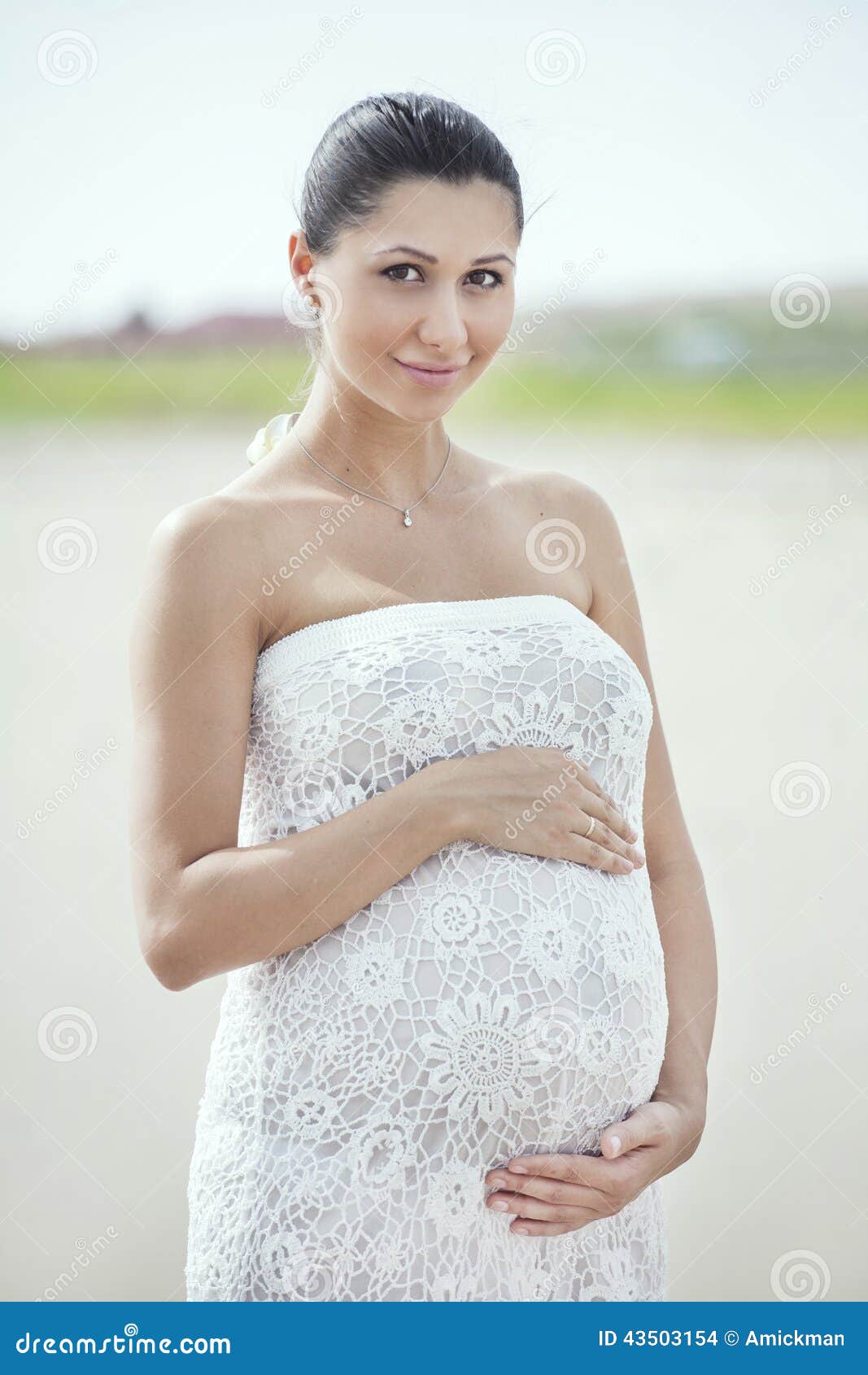 Gravid kvinna arkivfoto. Bild av anläggning, mänskligt - 43503154 Gravid kvinna arkivfoto. Bild av anläggning, mänskligt - 43503154
