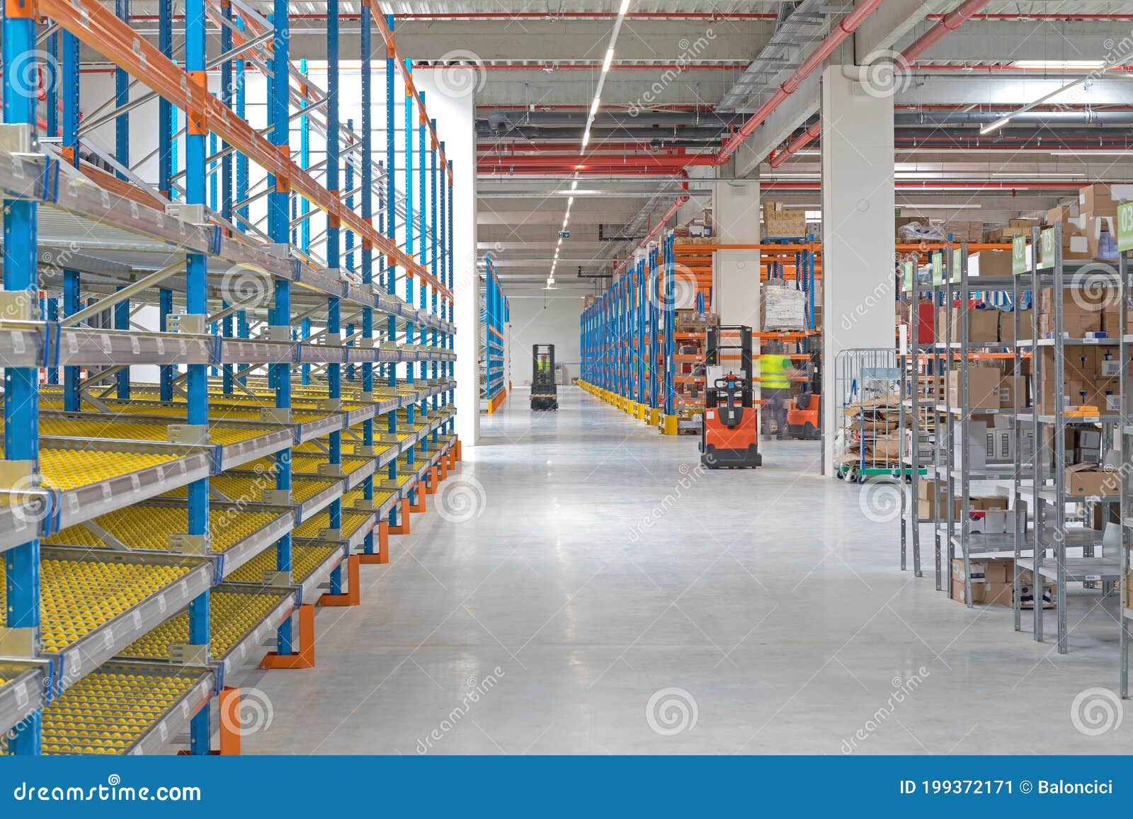 Gravity Flow Rack Storage stock image. Image of logistic - 199372171