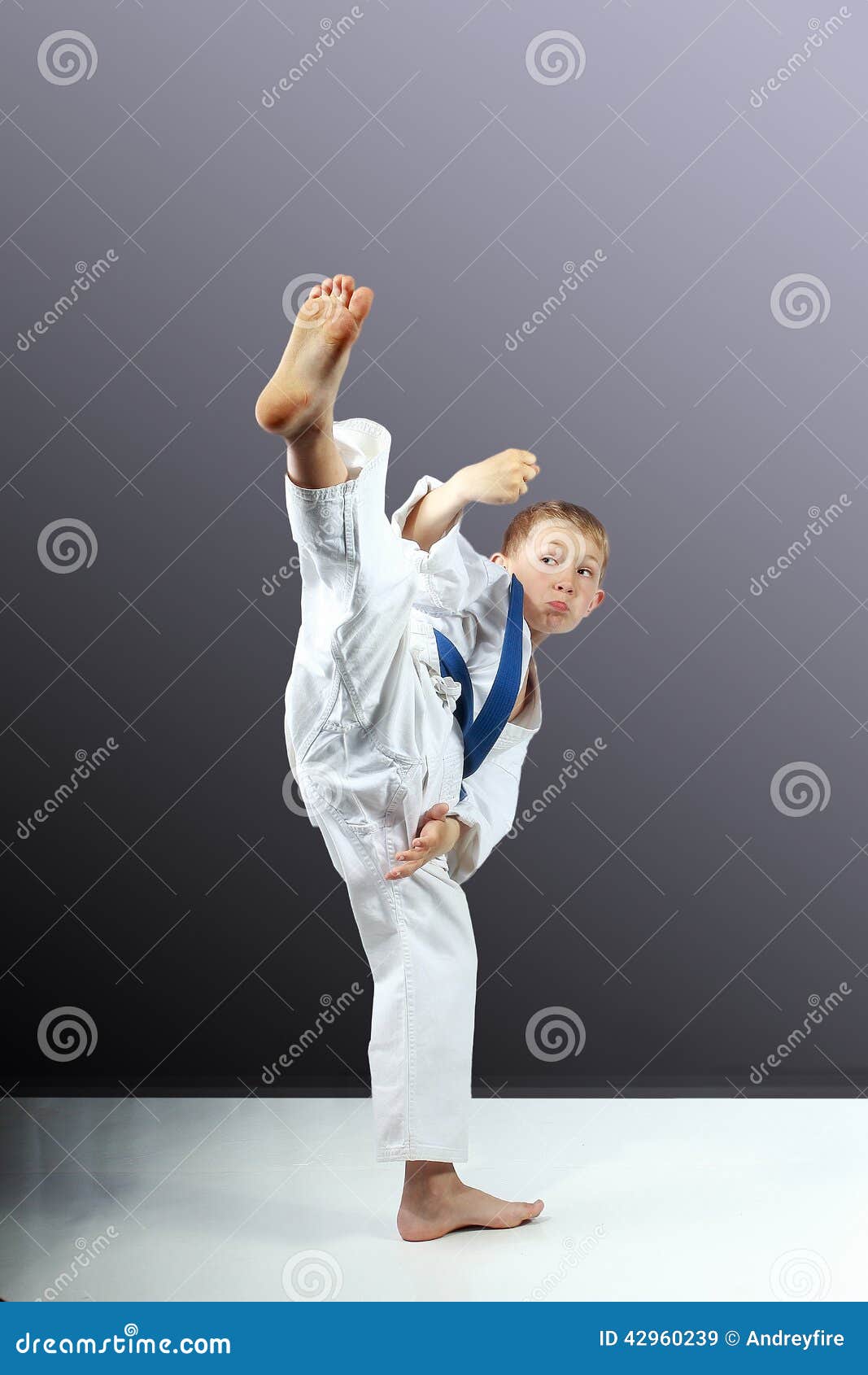 616 Boy Beating Stock Photos - Free & Royalty-Free Stock Photos from ...