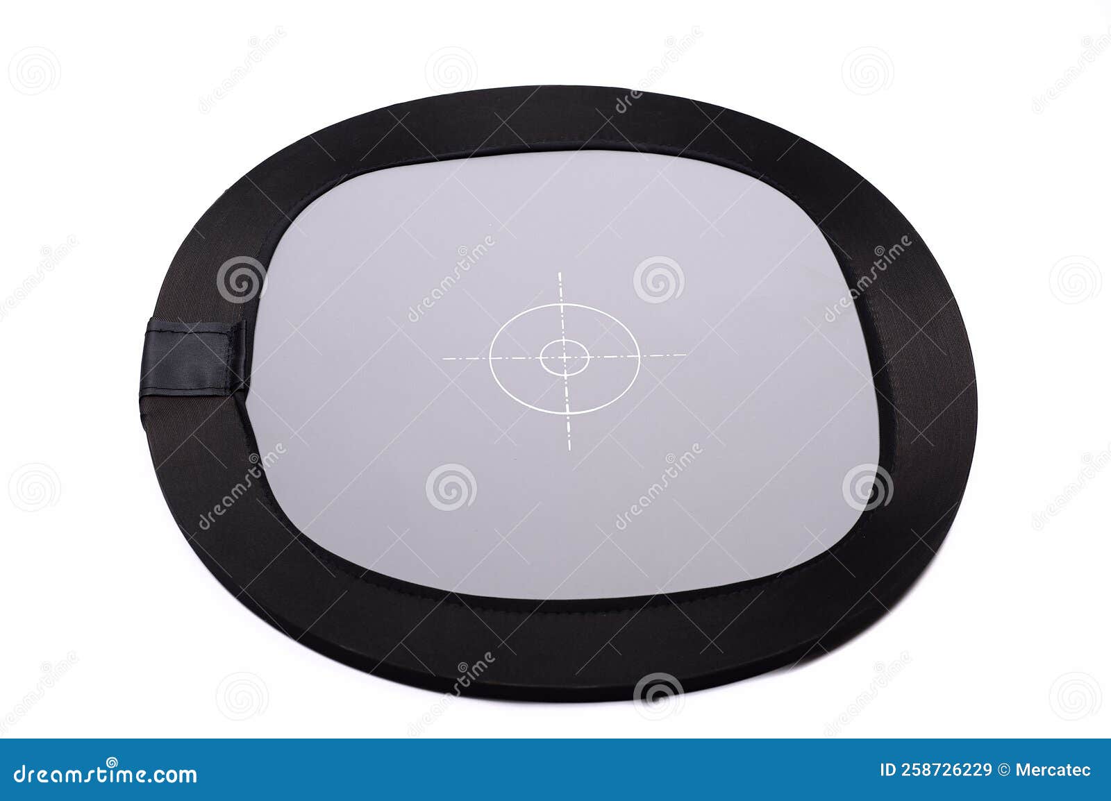 18 Gray Chart with Focus Marks in the Center of the Chart Stock Image ...