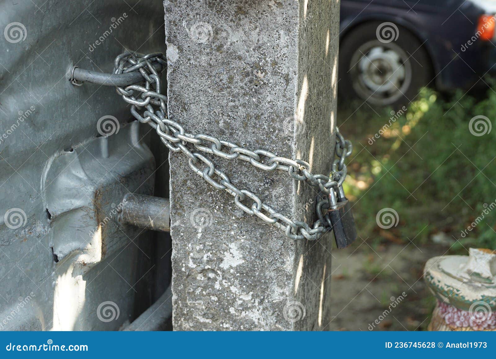 Gray Iron Chain with Black Padlock Stock Photo - Image of privacy, iron ...