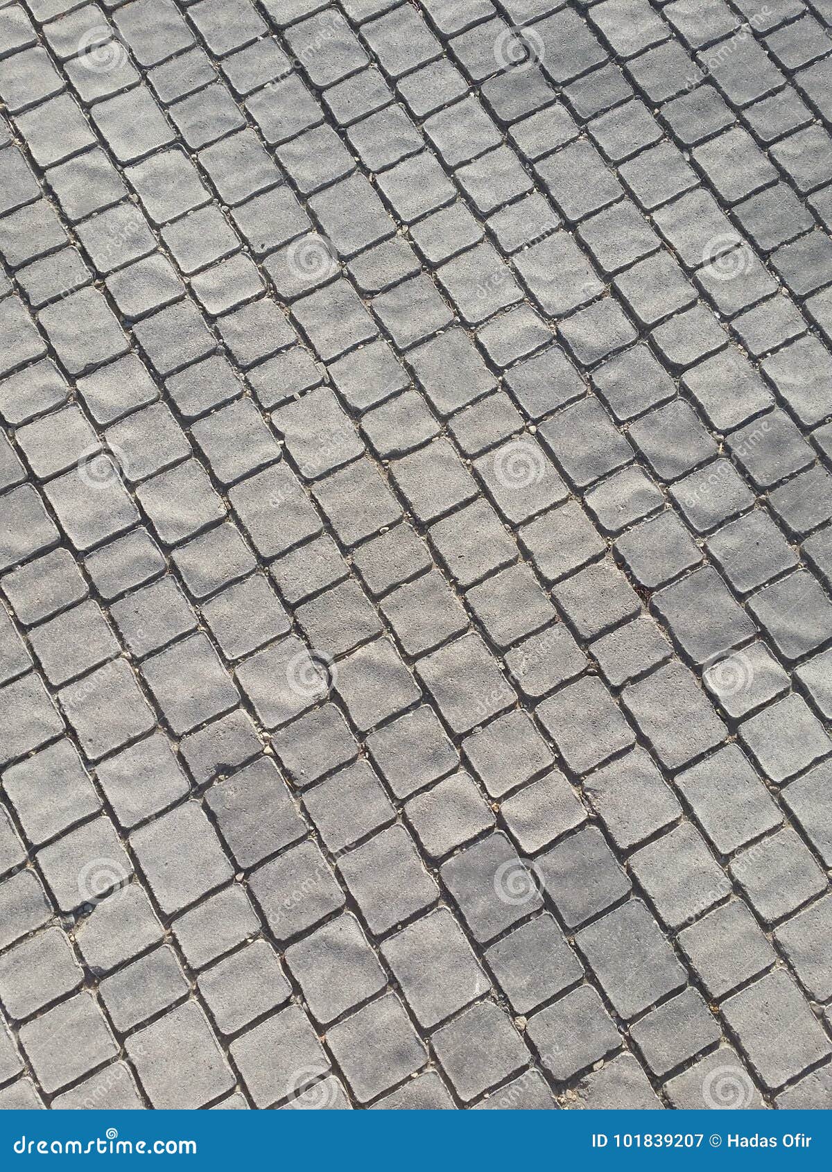 Gray Pavement Squares imagen de archivo. Imagen de exterior - 101839207