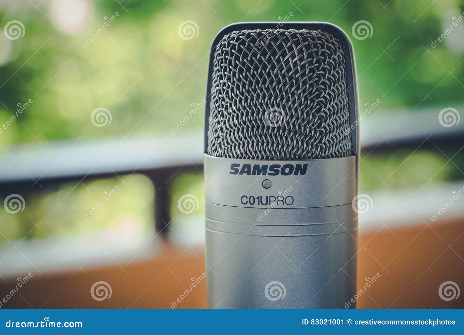 Gray Samson C01upro Microphone In Close View Image Picture. Image: 83021001
