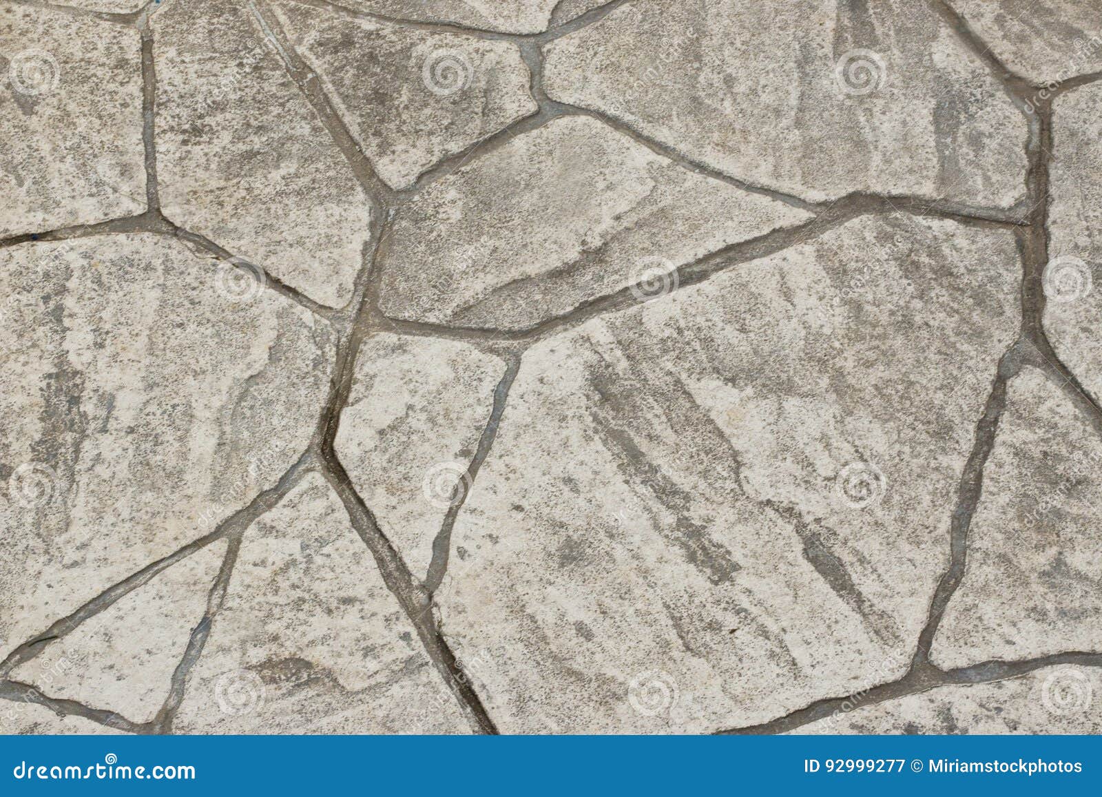 Gray Textured Patio Stone immagine stock. Immagine di crepa - 92999277
