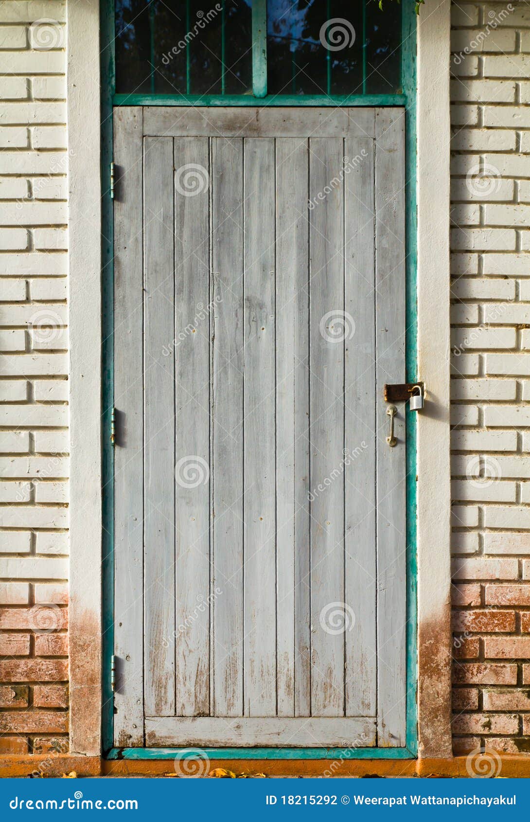Gray Wooden Door Background Stock Photo - Image of real, porch: 18215292