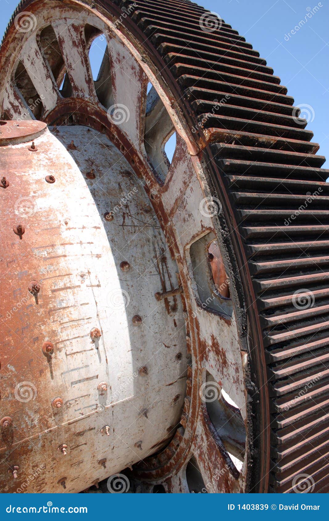 Great big cog stock image. Image of metallic, engineering - 1403839