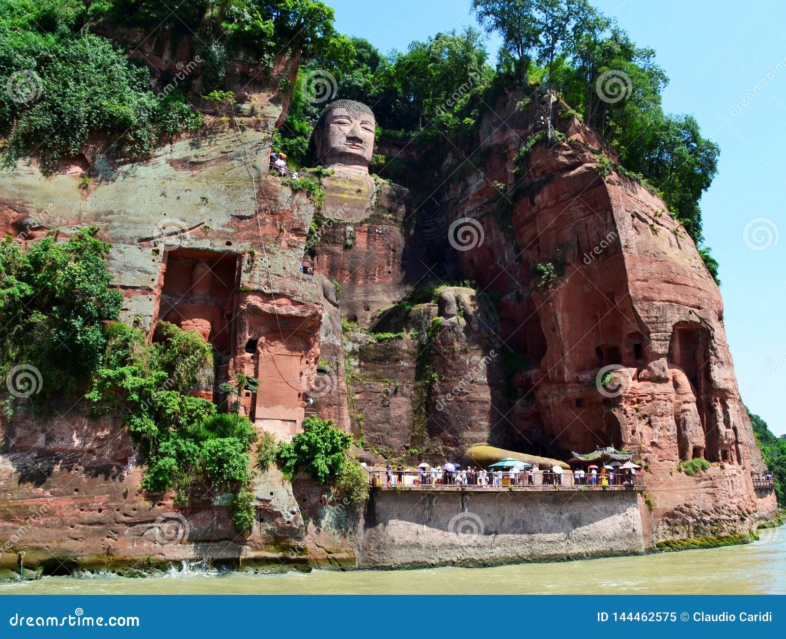 The Great Buddha of Leshan, China Stock Image - Image of asia, mountain ...