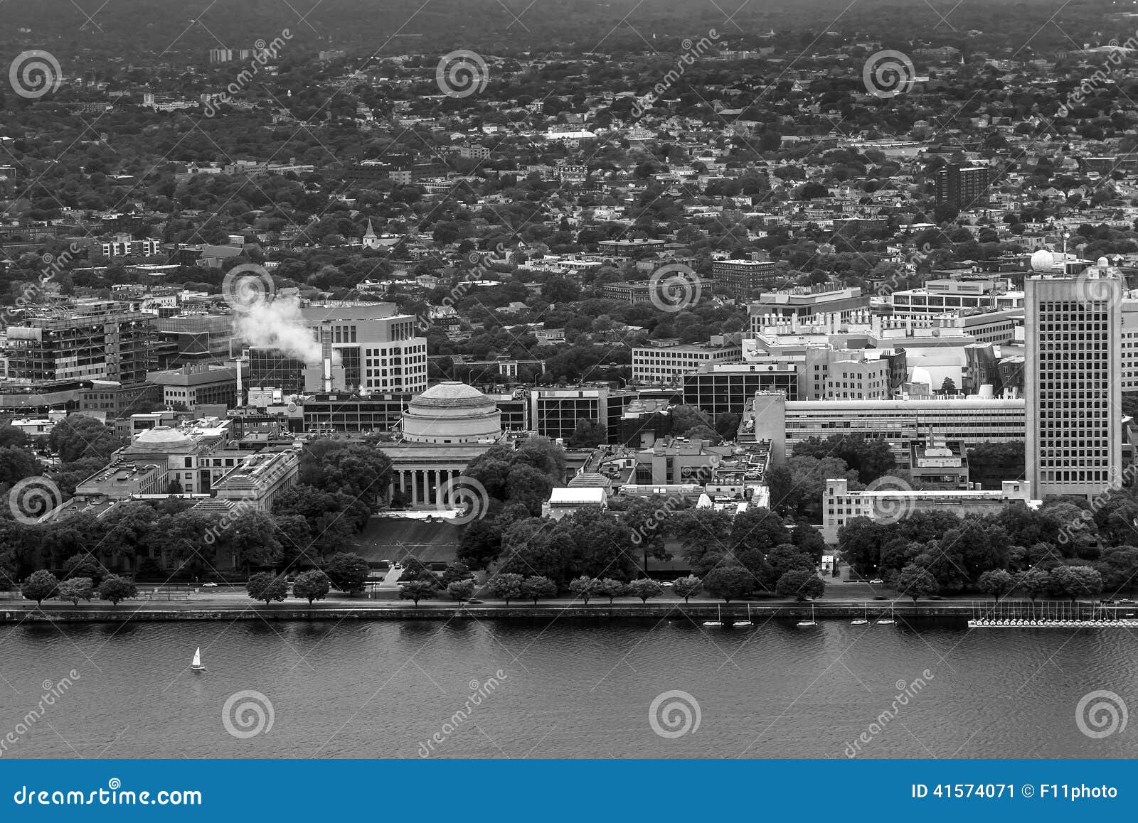 Great Dome of MIT stock image. Image of exterior, lawn - 41574071