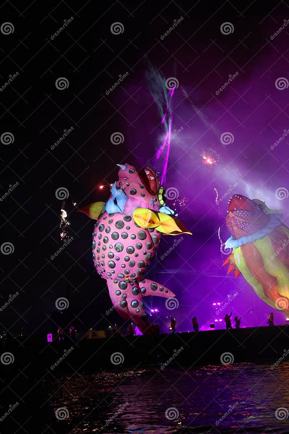 Great Dragon Parade. the Great Outdoor Show on the Vistula River ... Great Dragon Parade. the Great Outdoor Show on the Vistula River ...