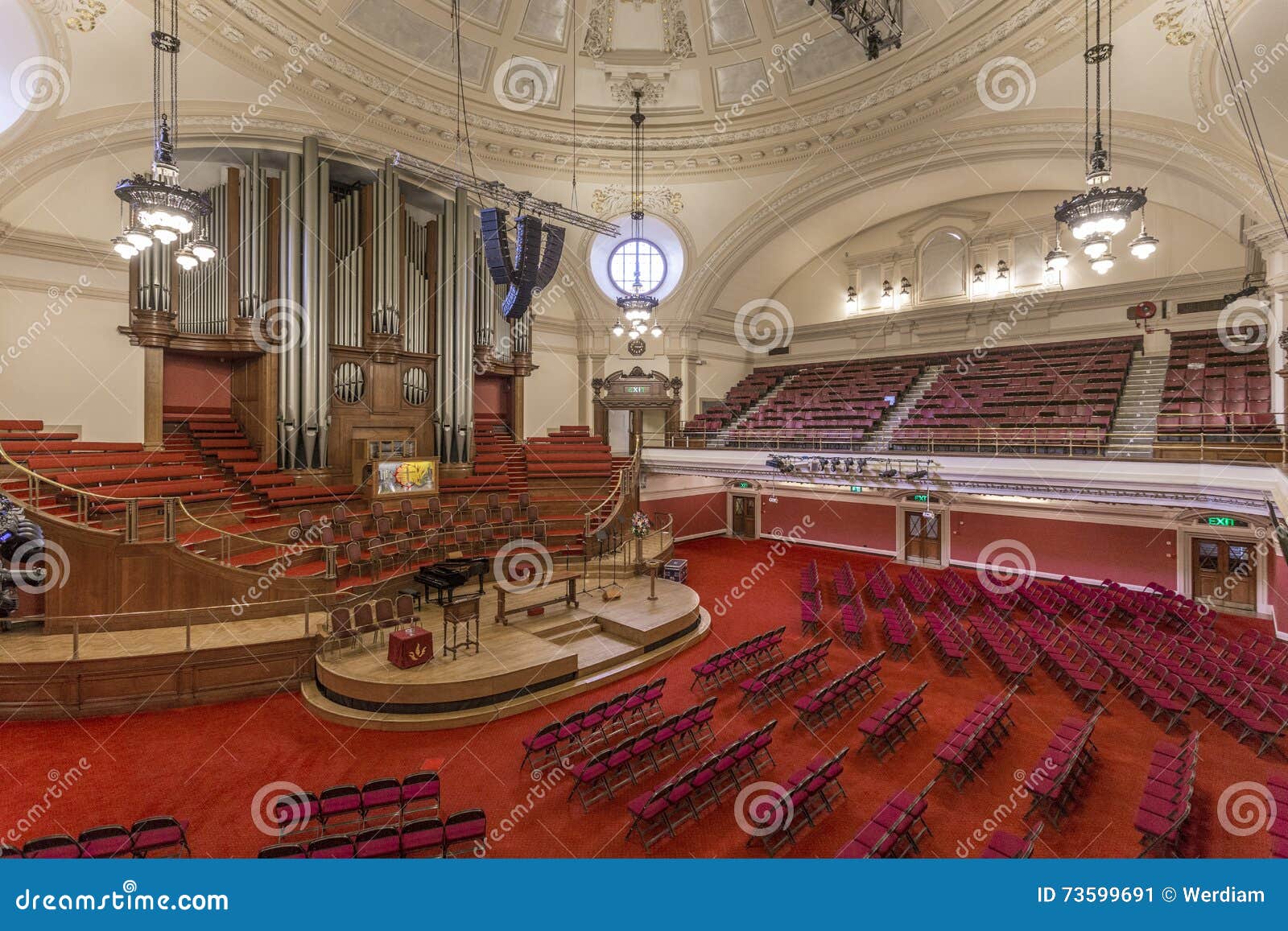 The Great Hall Inside the Methodist Central Hall, Westminster Stock ...
