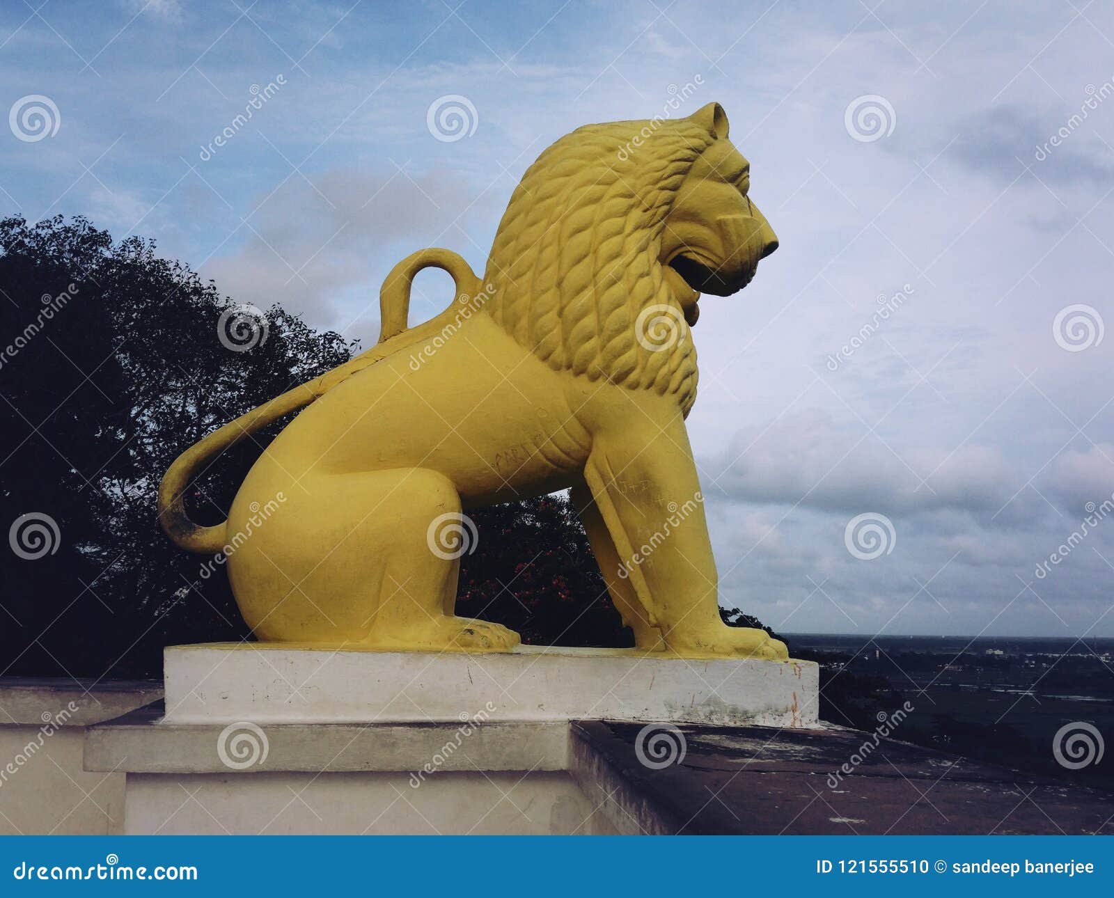 The Great Lion Statue stock photo. Image of dhauli, great - 121555510