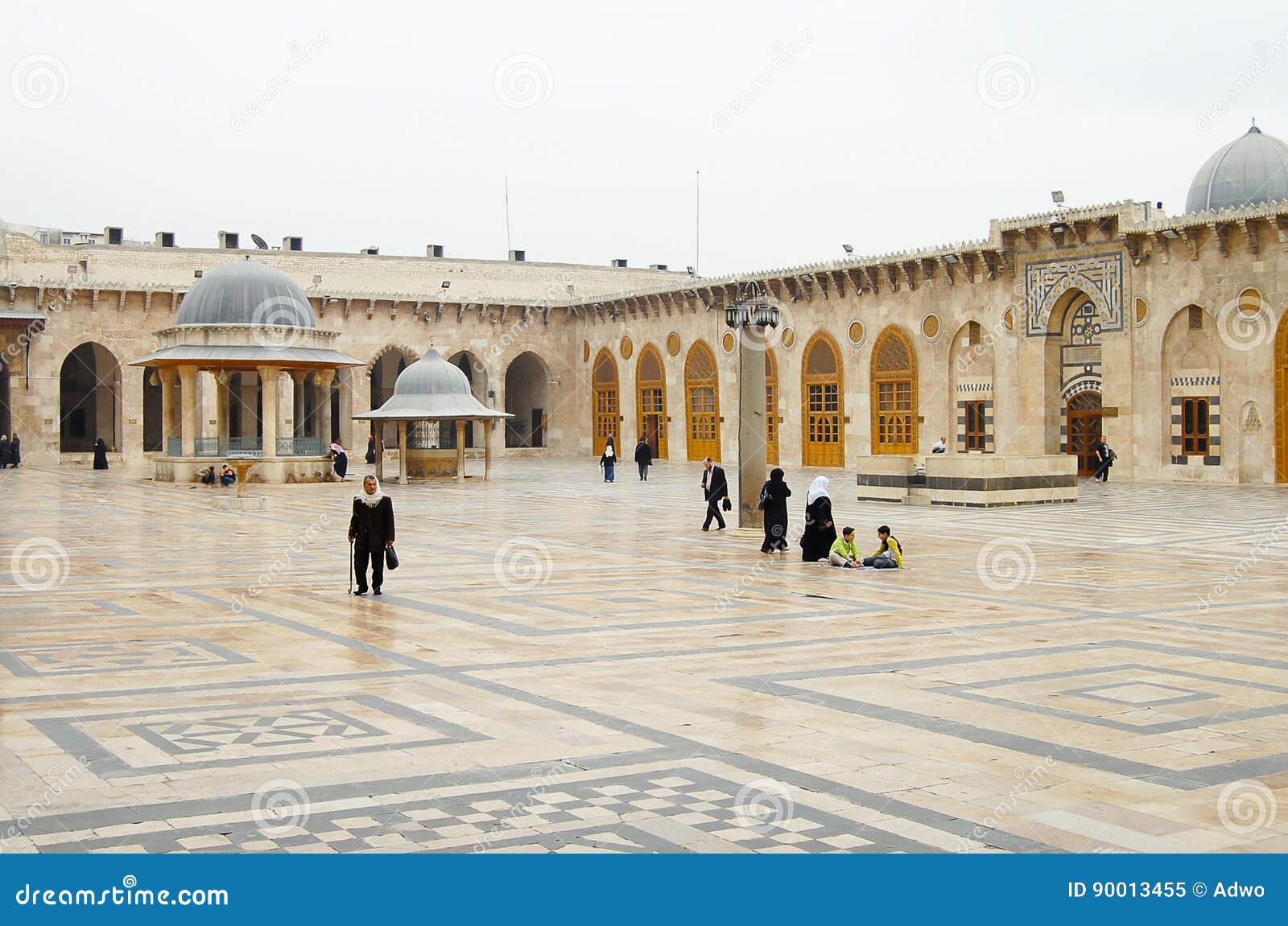 The Great Mosque of Aleppo before Civil War - Syria Editorial Image ...
