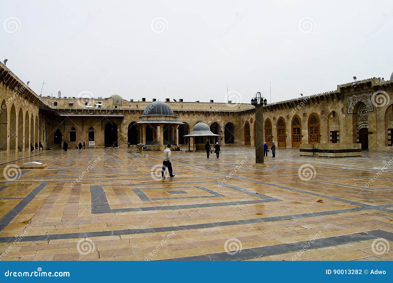 The Great Mosque of Aleppo 2010 - Syria Editorial Photography - Image ...