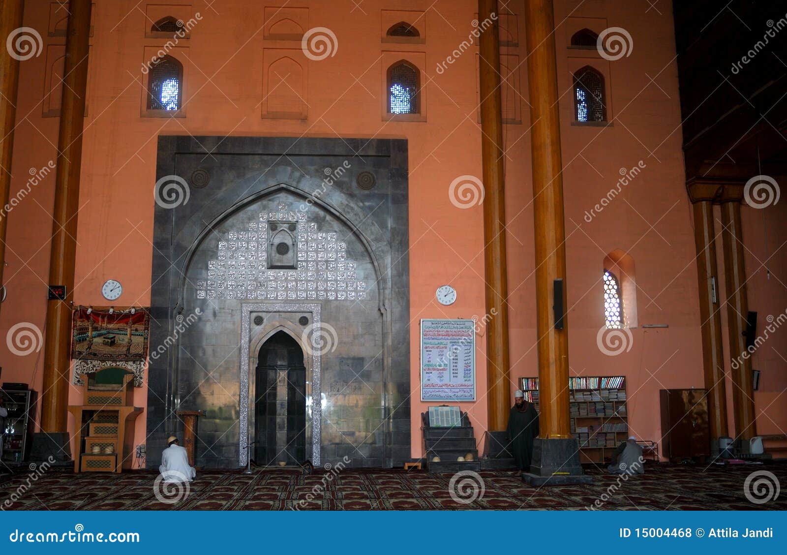 Great Mosque, Srinagar, Kashmir, India Editorial Stock Photo - Image of ...