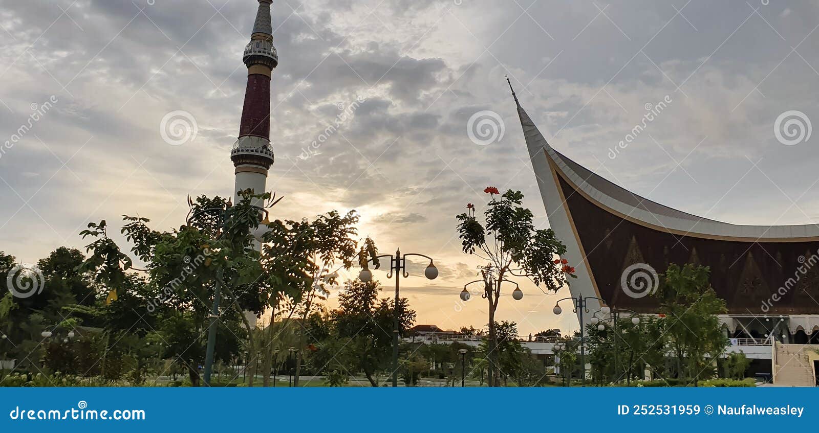 Great Mosque of West Sumatra Indonesia Editorial Stock Image - Image of ...