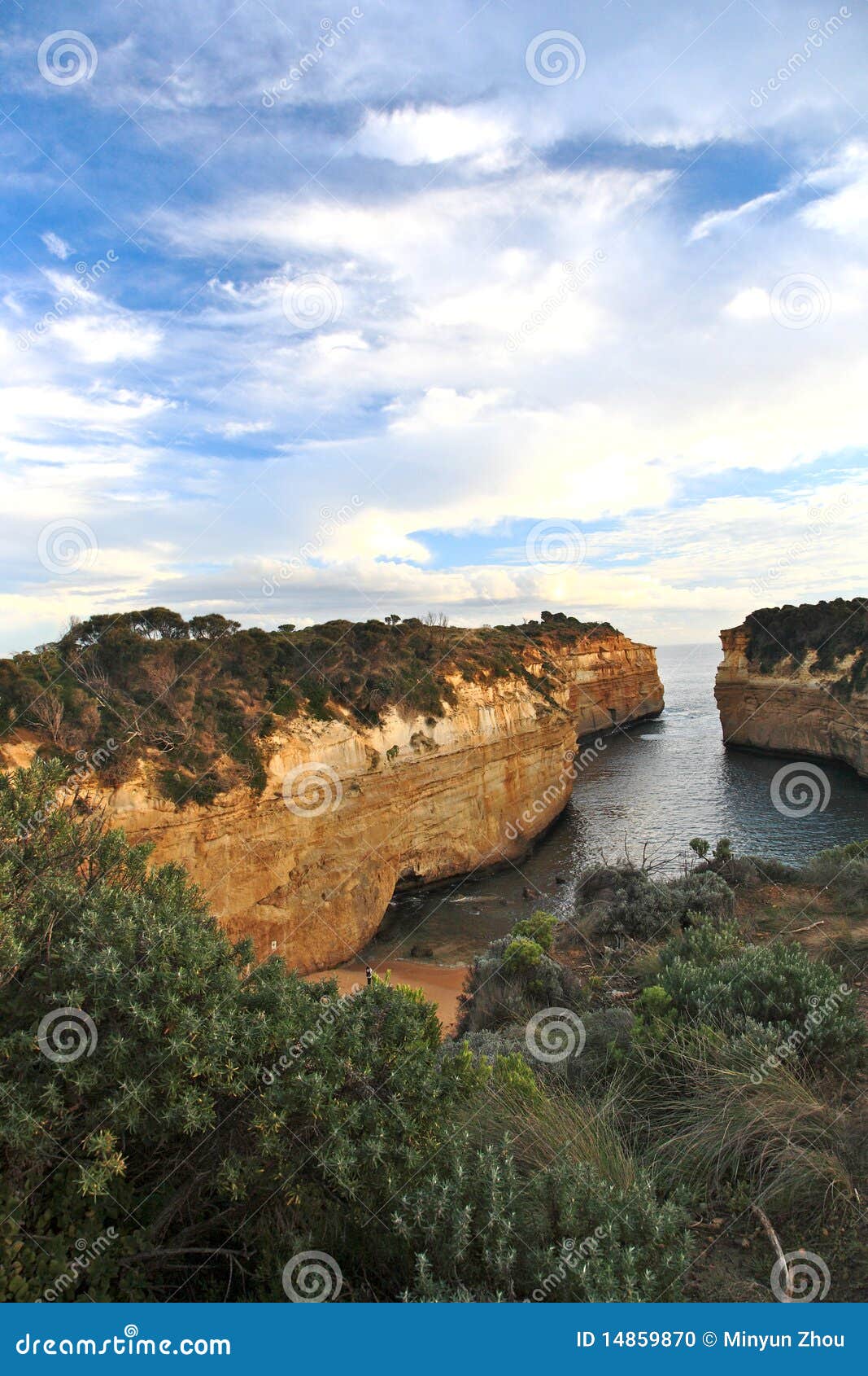The Great Ocean Road, Melbourne Stock Photo - Image of majestically ...
