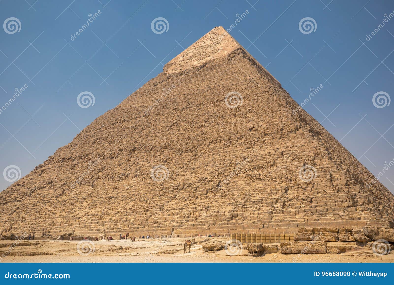 The Great Pyramid with Blue Sky Stock Photo - Image of menkaure, scenic ...