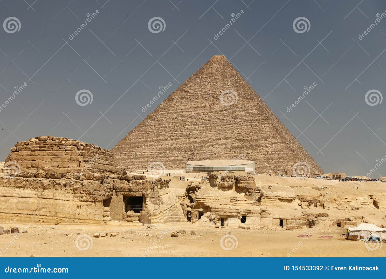 Great Pyramid of Giza in Giza Pyramid Complex, Cairo, Egypt Stock Photo ...