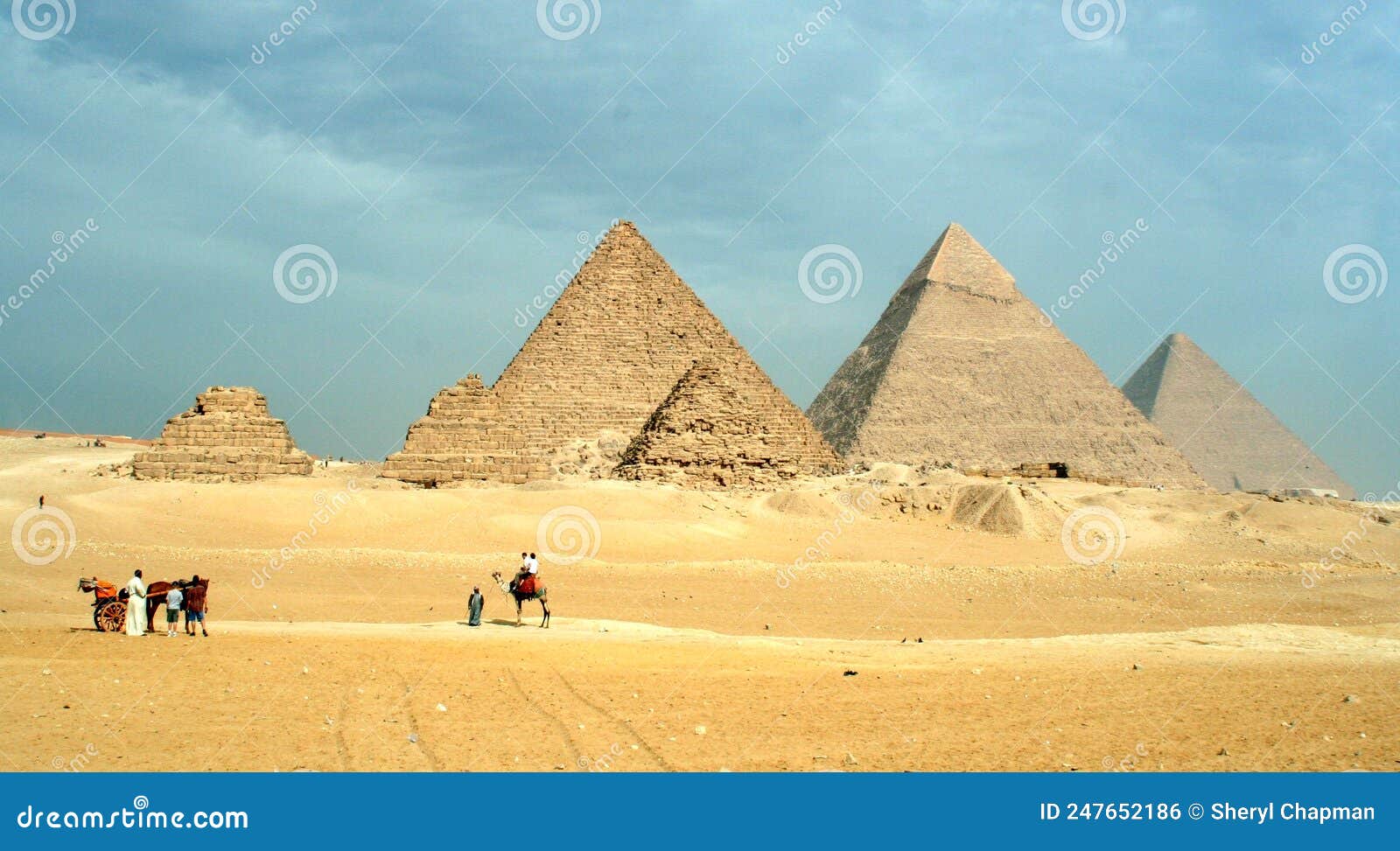 The Great Pyramid on the Giza Complex Editorial Photo - Image of ...