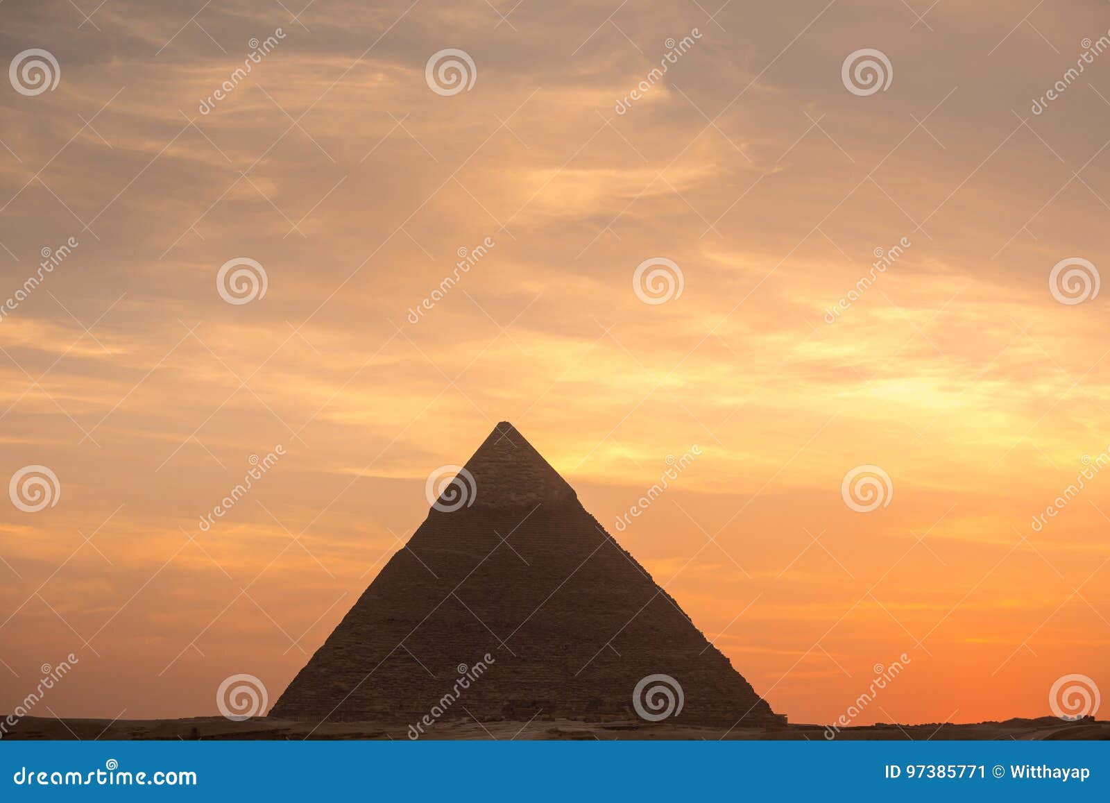 The Great Pyramid on Sunset Stock Image - Image of landscape, pyramid ...