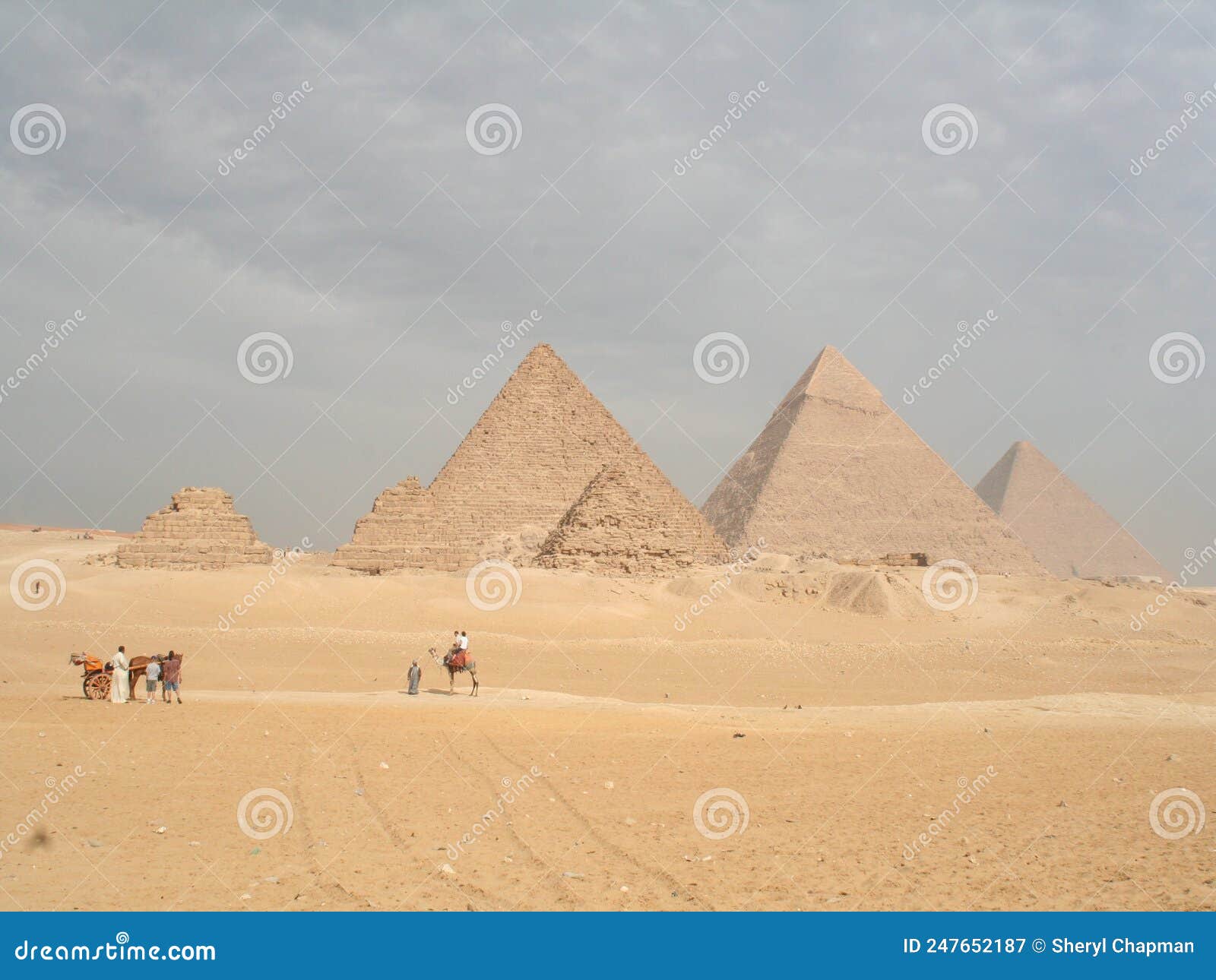 The Great Pyramids of the Giza Plateau Editorial Photography - Image of ...