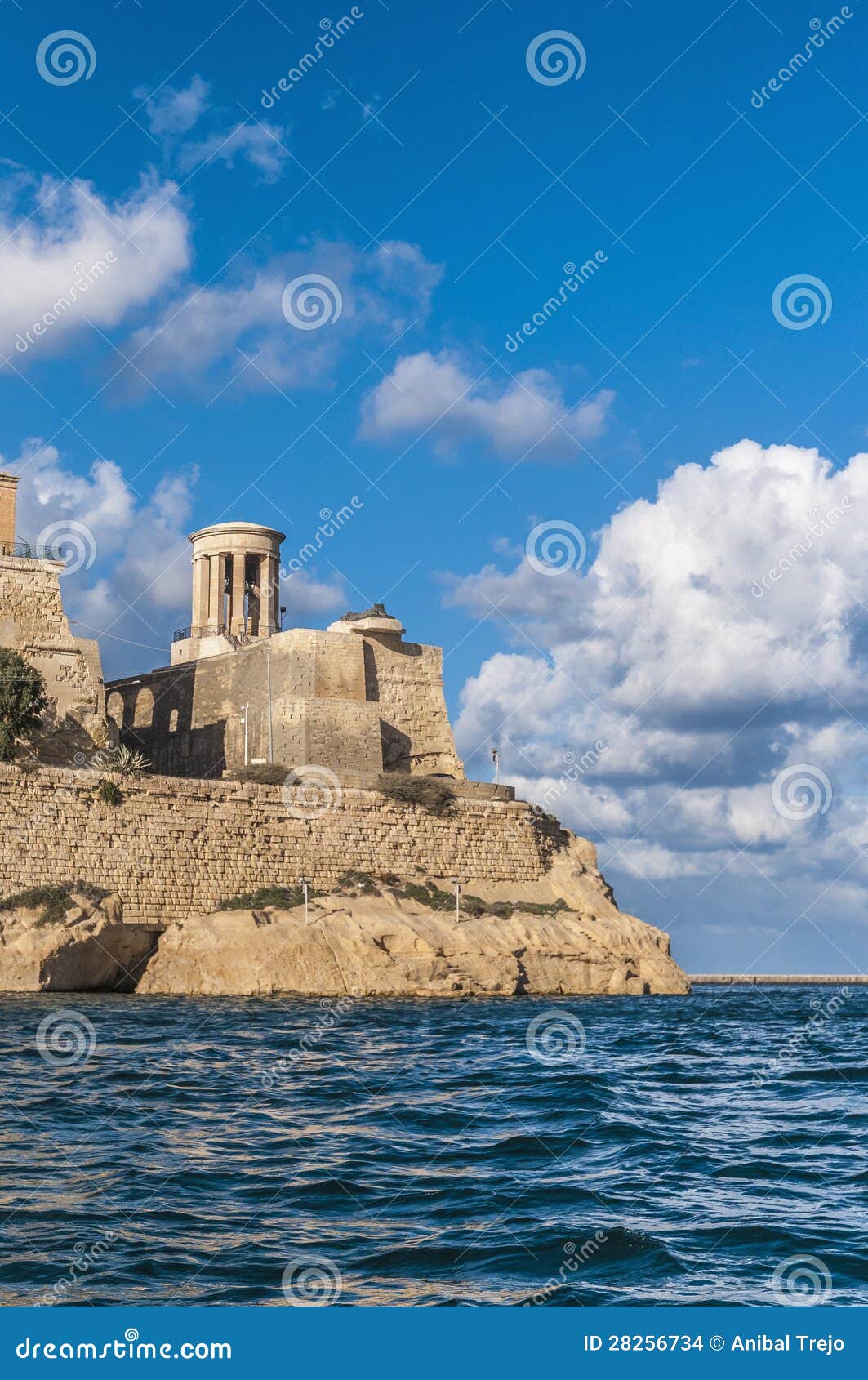 Great Siege Memorial in Valletta, Malta Stock Photo - Image of european ...