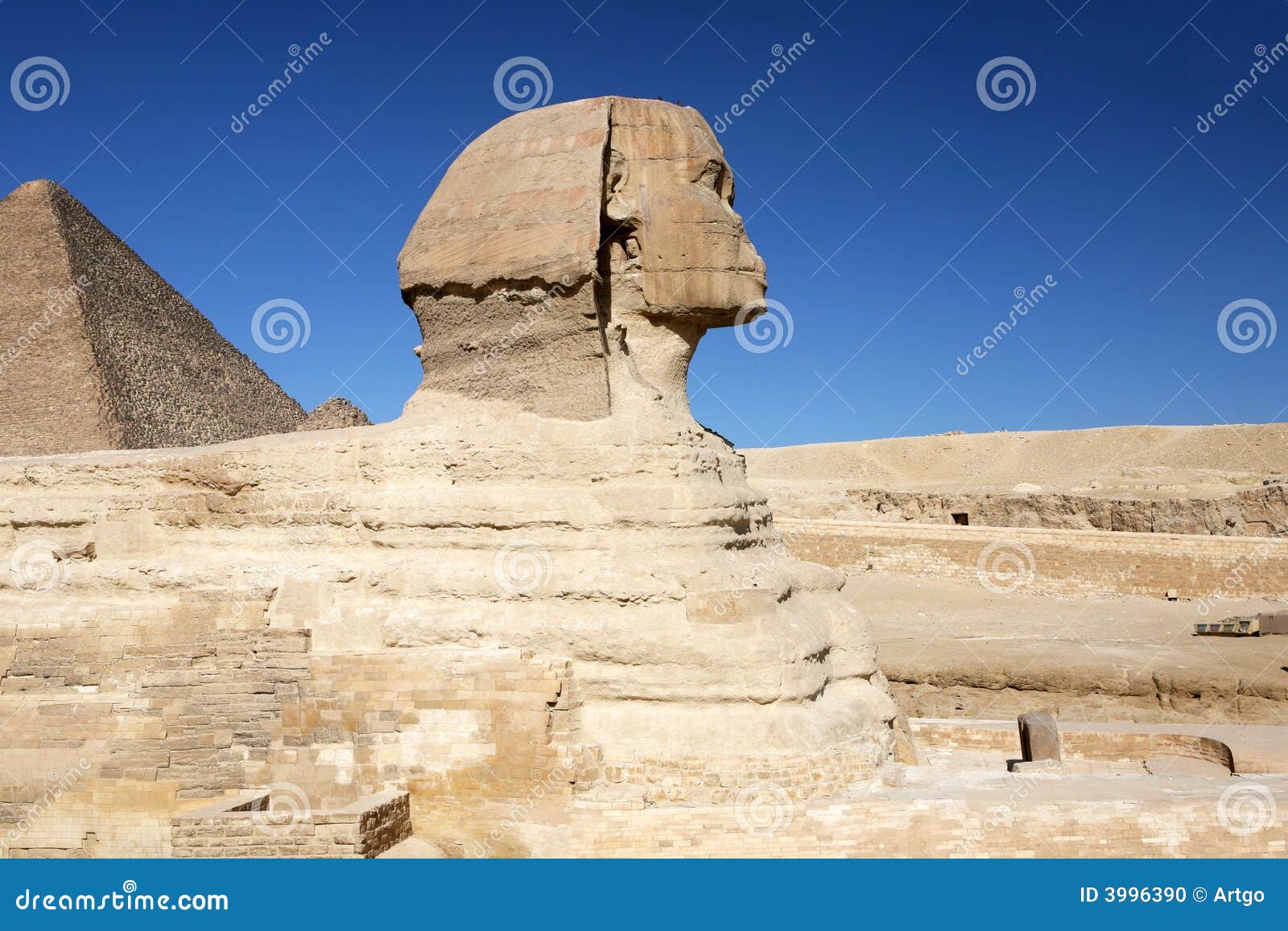 Sfinks And Pyramid In Giza Royalty-Free Stock Photo | CartoonDealer.com ...