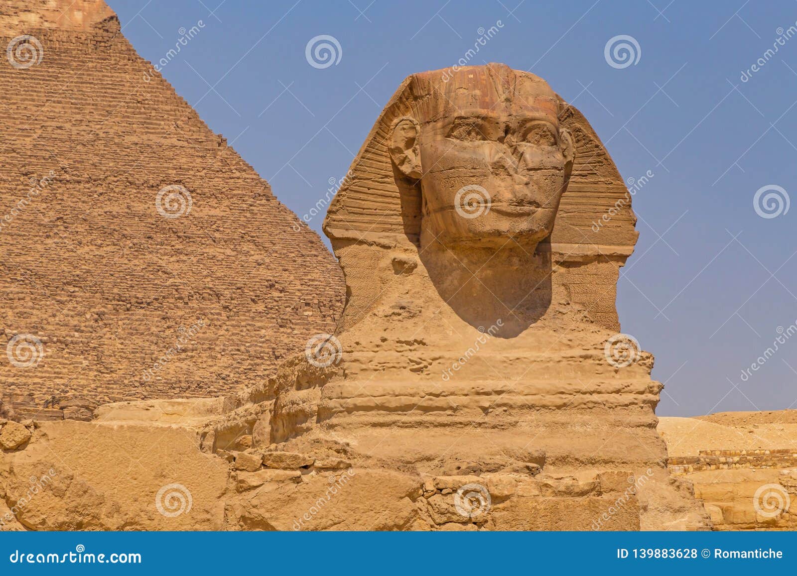 Great Sphinx in Giza Pyramid Complex Stock Photo - Image of sphinx ...