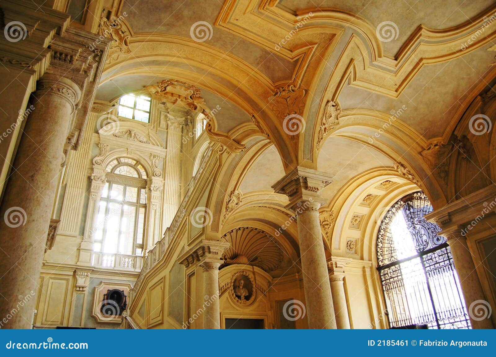 Great Staircase Architecture Editorial Photo - Image of pillar, columns ...