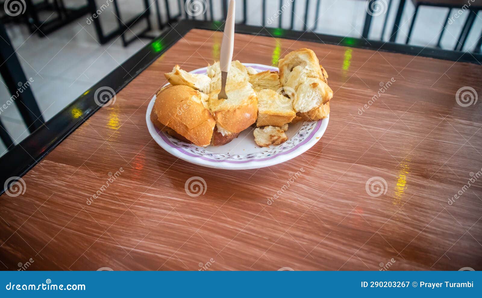Delicious Toast on the Table Stock Image - Image of burned, gradient ...