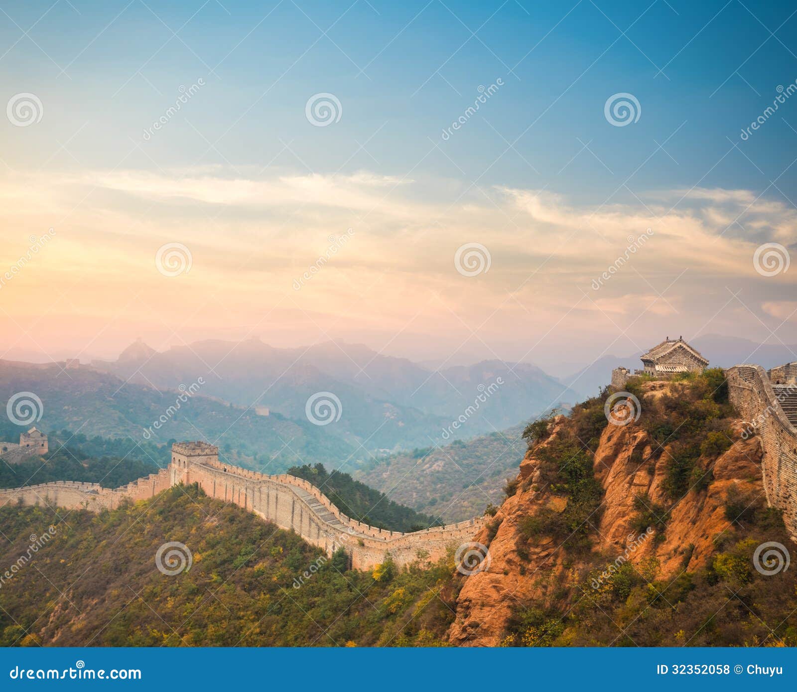 The great wall in sunset stock photo. Image of range - 32352058