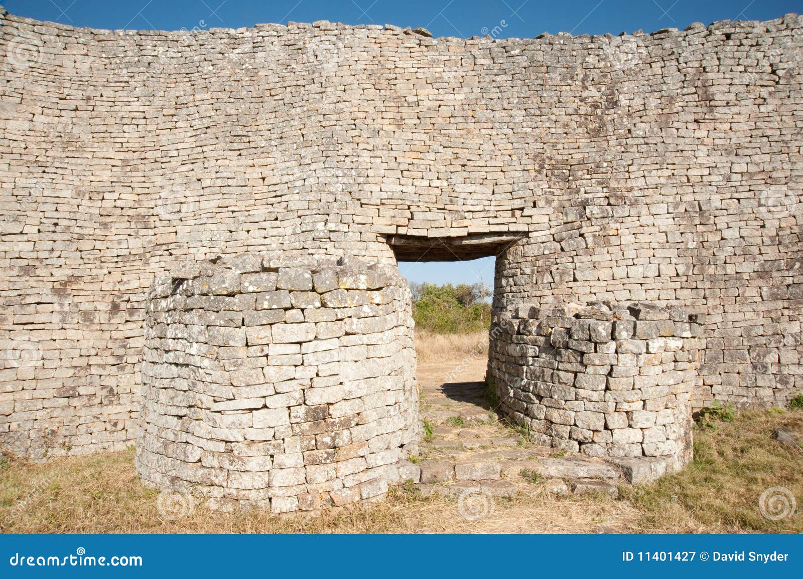 Greater Zimbabwe Wall editorial photography. Image of fort - 11401427